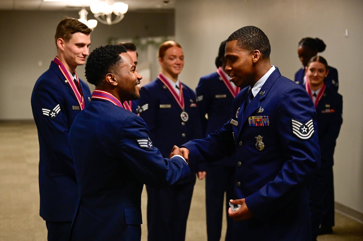 ALS instructor's greatness measured by the success of others > Little ...