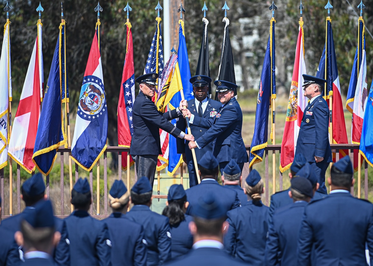 Col. James T. Horne III Assumes Command of Space Launch Delta 30 ...