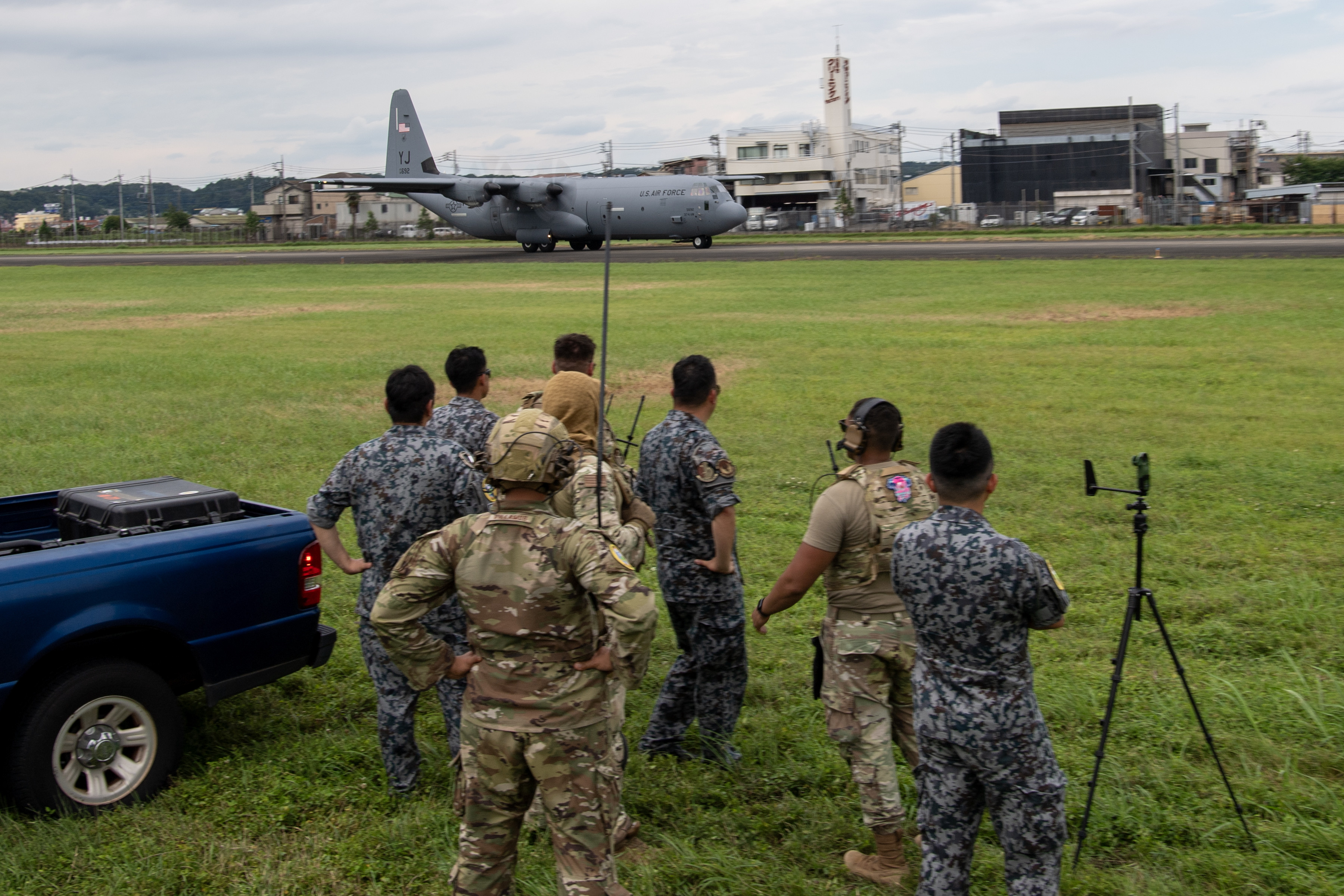 374 AW, 36 CRG collaborate to advance Log QRF