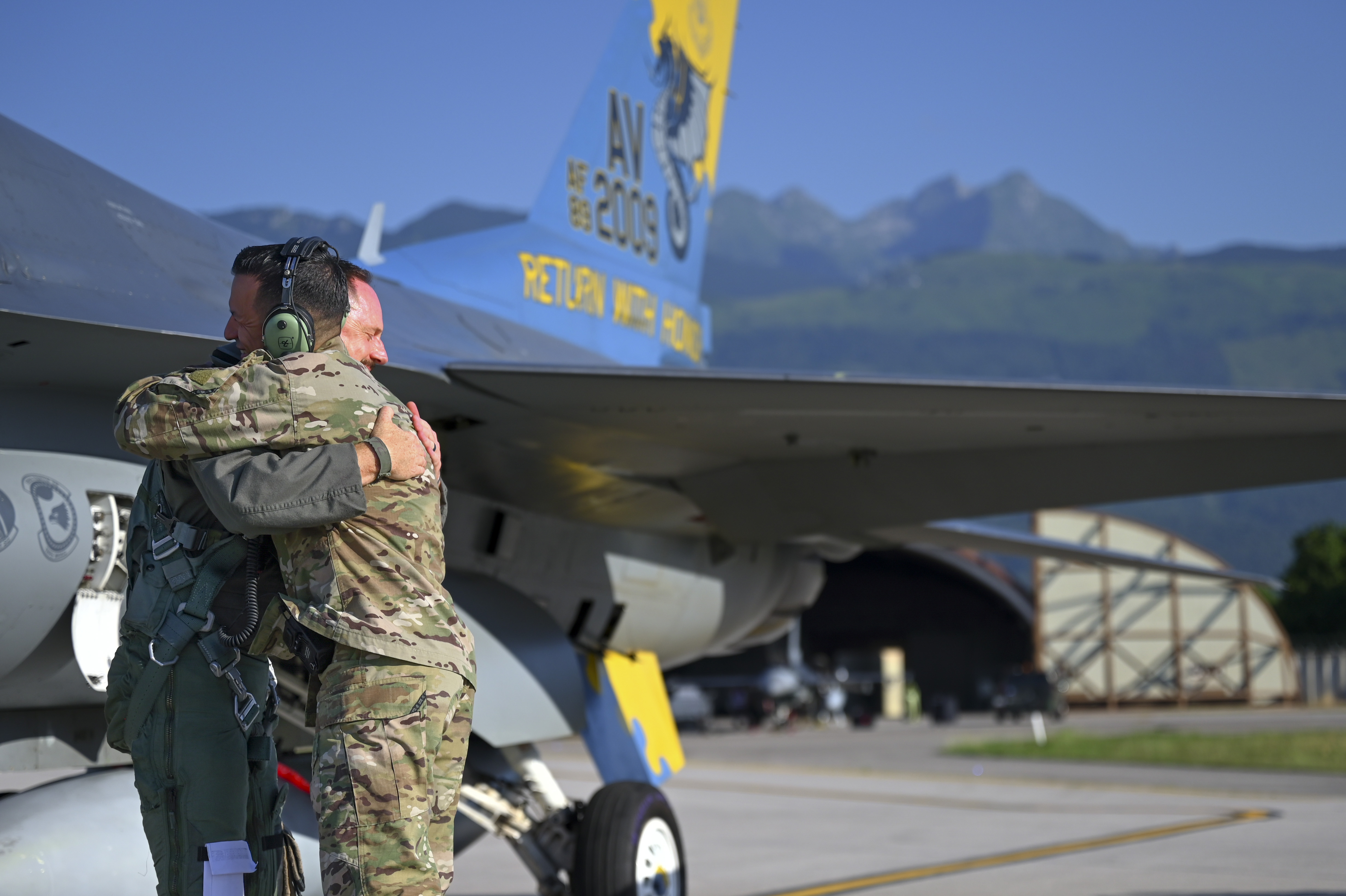 Brig. Gen. Tad Clark's F-16 Fini Flight > Aviano Air Base > Display