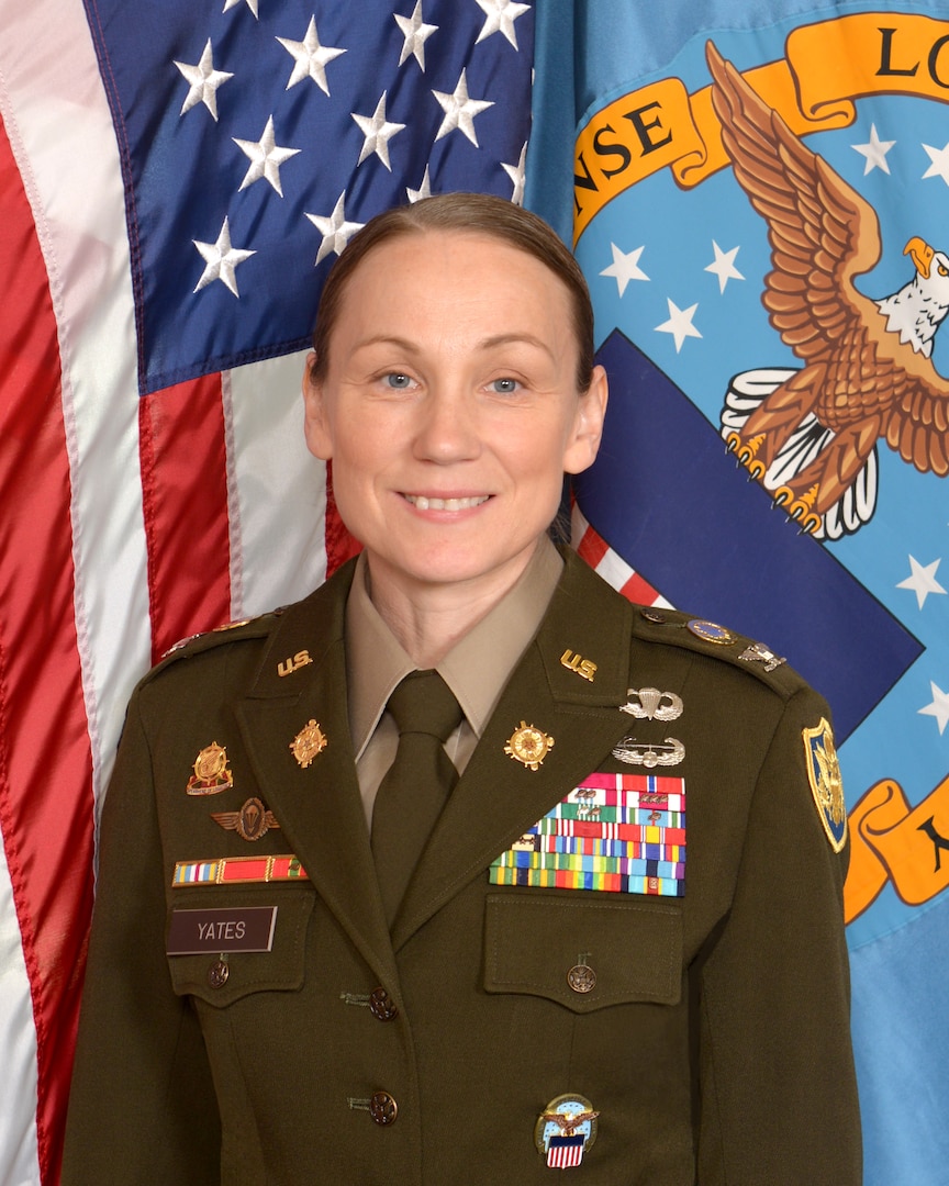 COL Tracy L. Yates > Defense Logistics Agency > Biography Details