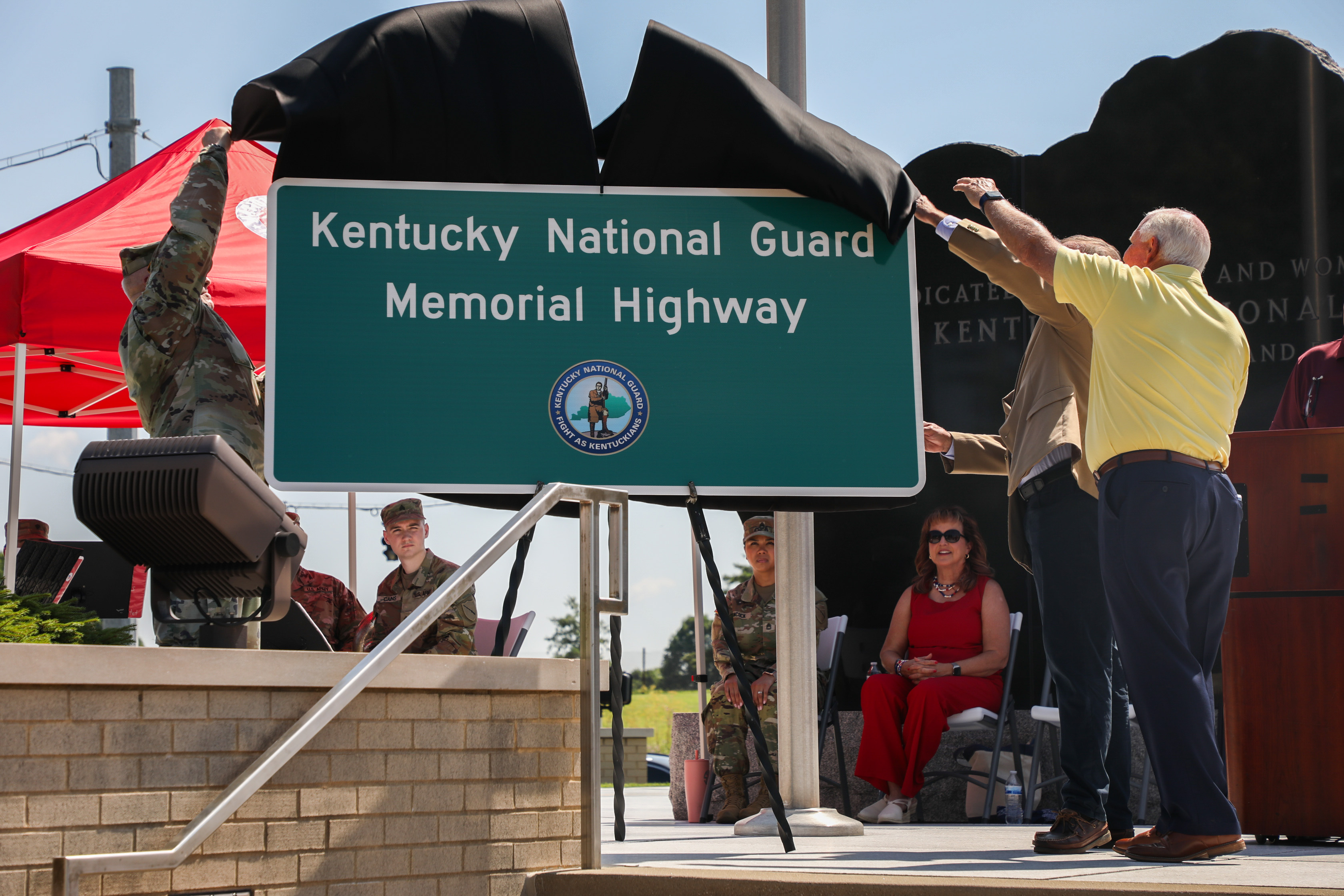 Sign unveiled for Kentucky National Guard Memorial Highway > Kentucky ...