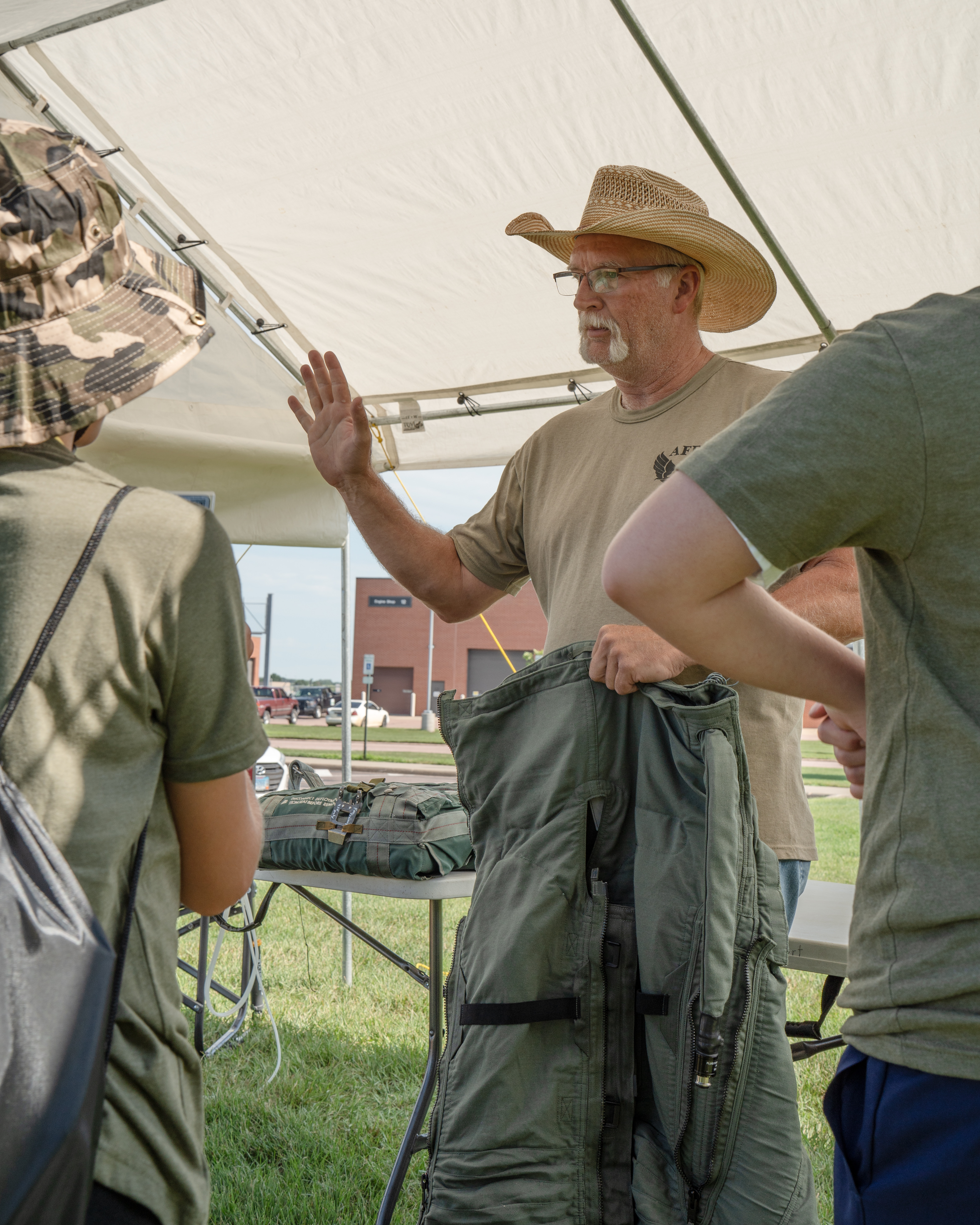 Joe Foss Field hosts Operation Kudos > 114th Fighter Wing > Display