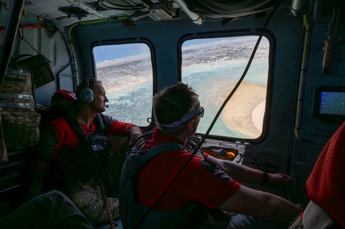 Command Team takes final flight > 18th Air Force > Article Display