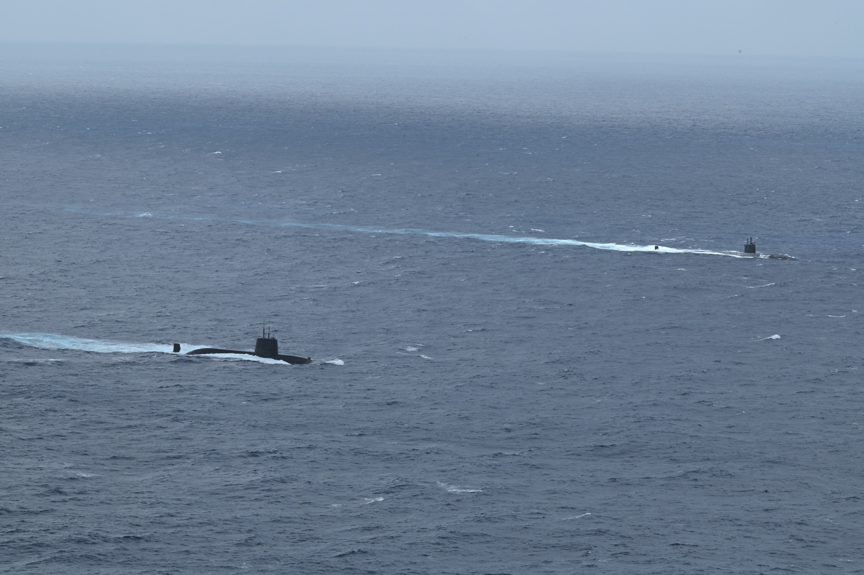 USS Santa Fe (SSN 763) and JMSDF submarine conduct a bilateral exercise ...