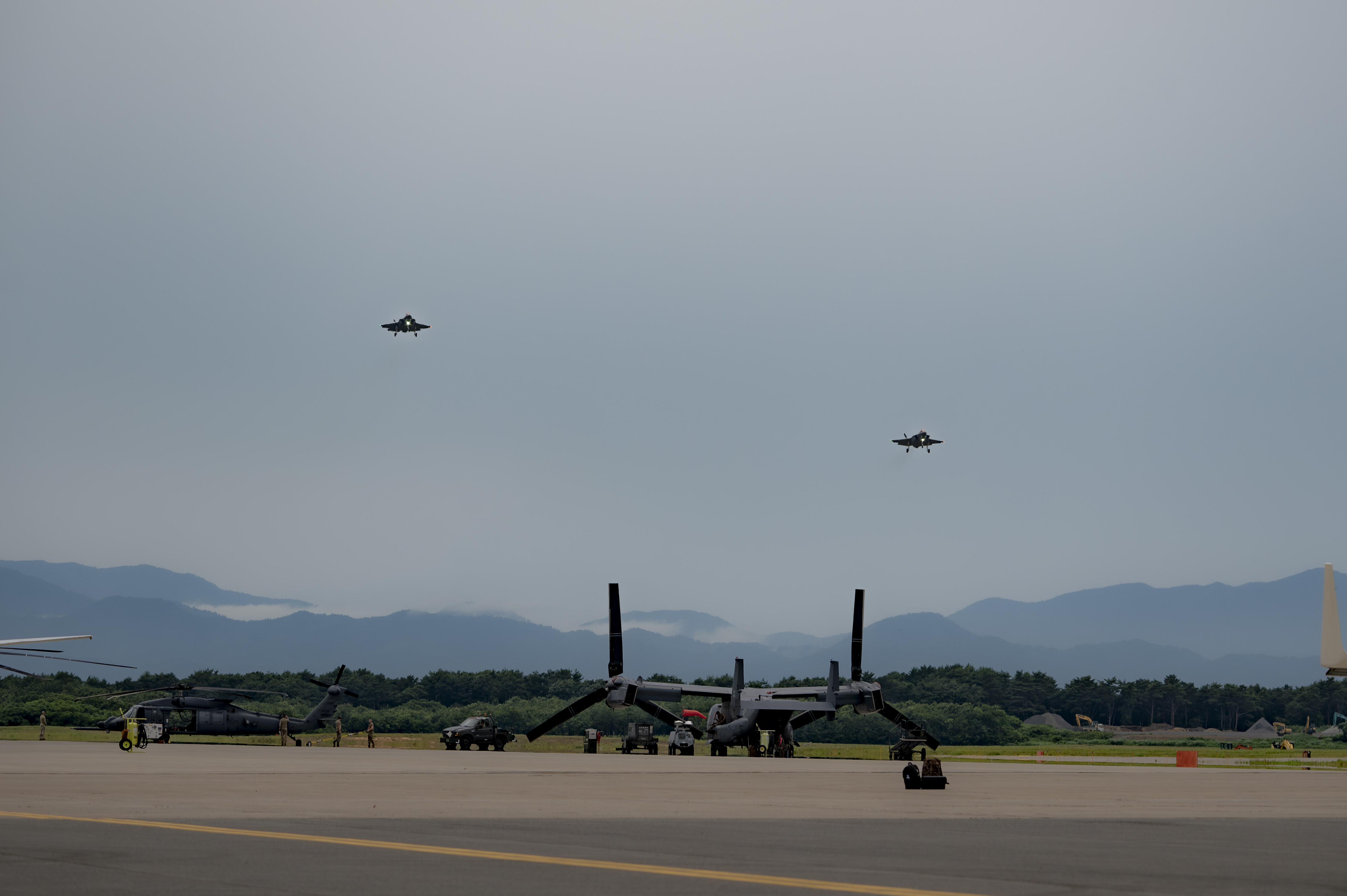 F-35s Arrive at the 35th AEW In Support of REFORPAC 2025 > 5th Air ...