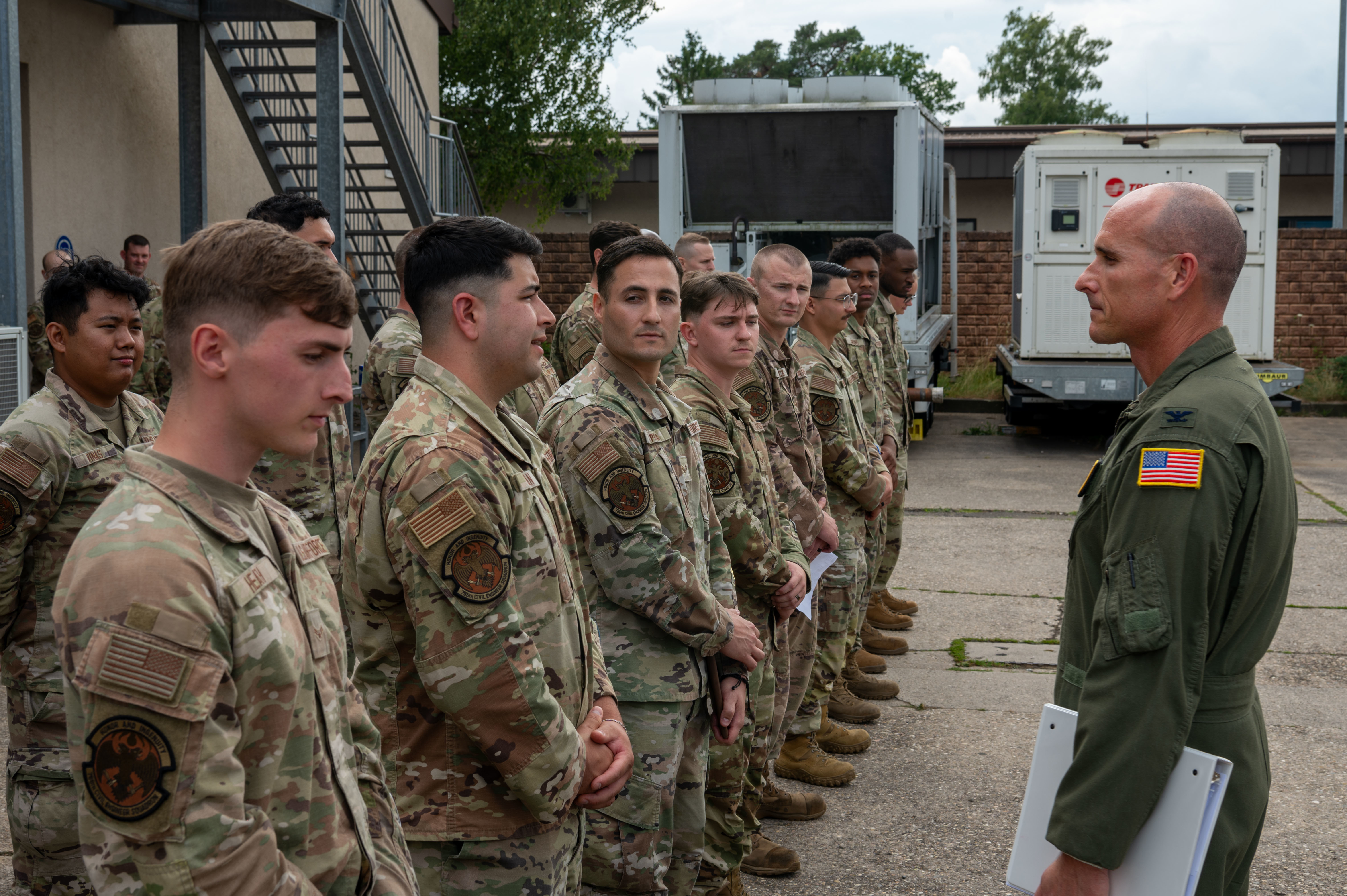 Command team hits the ground: 86 AW leaders tour base squadrons ...