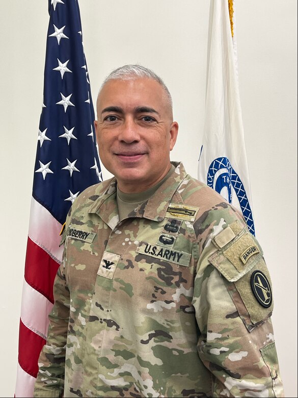 COL Christopher J. Midberry > JTF-NCR/USAMDW > Leader Display