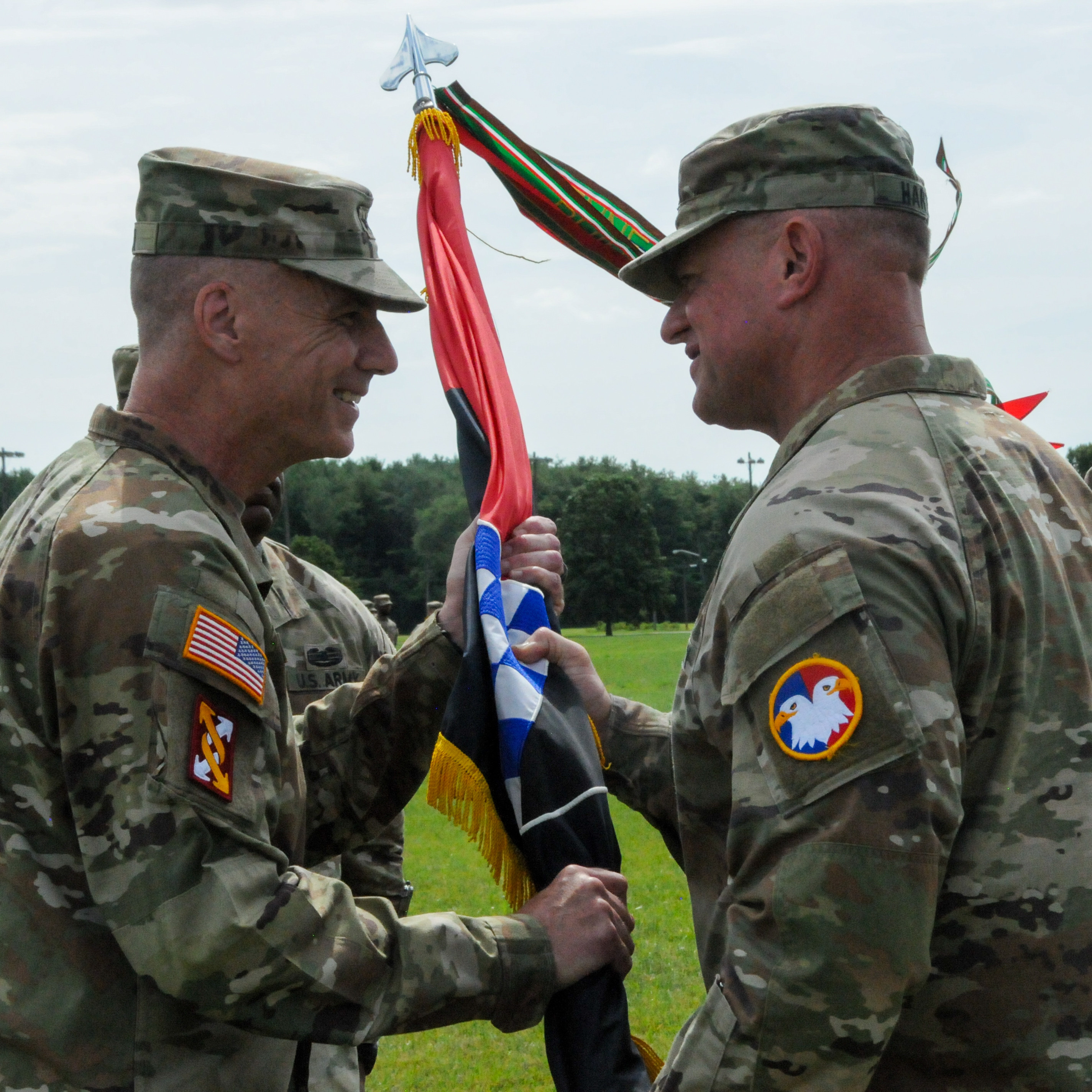 Outgoing commanding general of Army Reserve's 99th Readiness Division ...