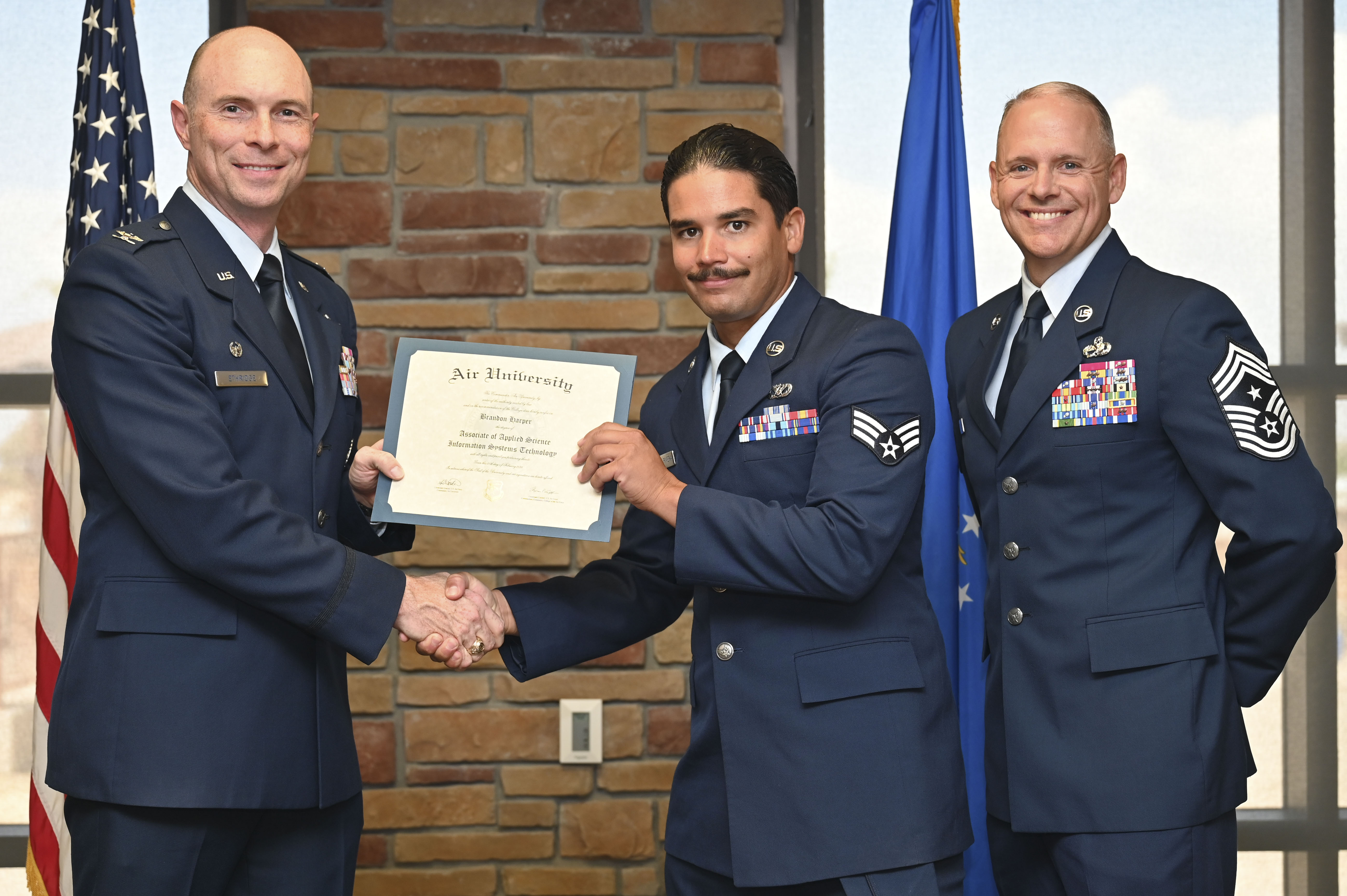 Holloman hosts CCAF and UMCG graduation > Holloman Air Force Base > Display