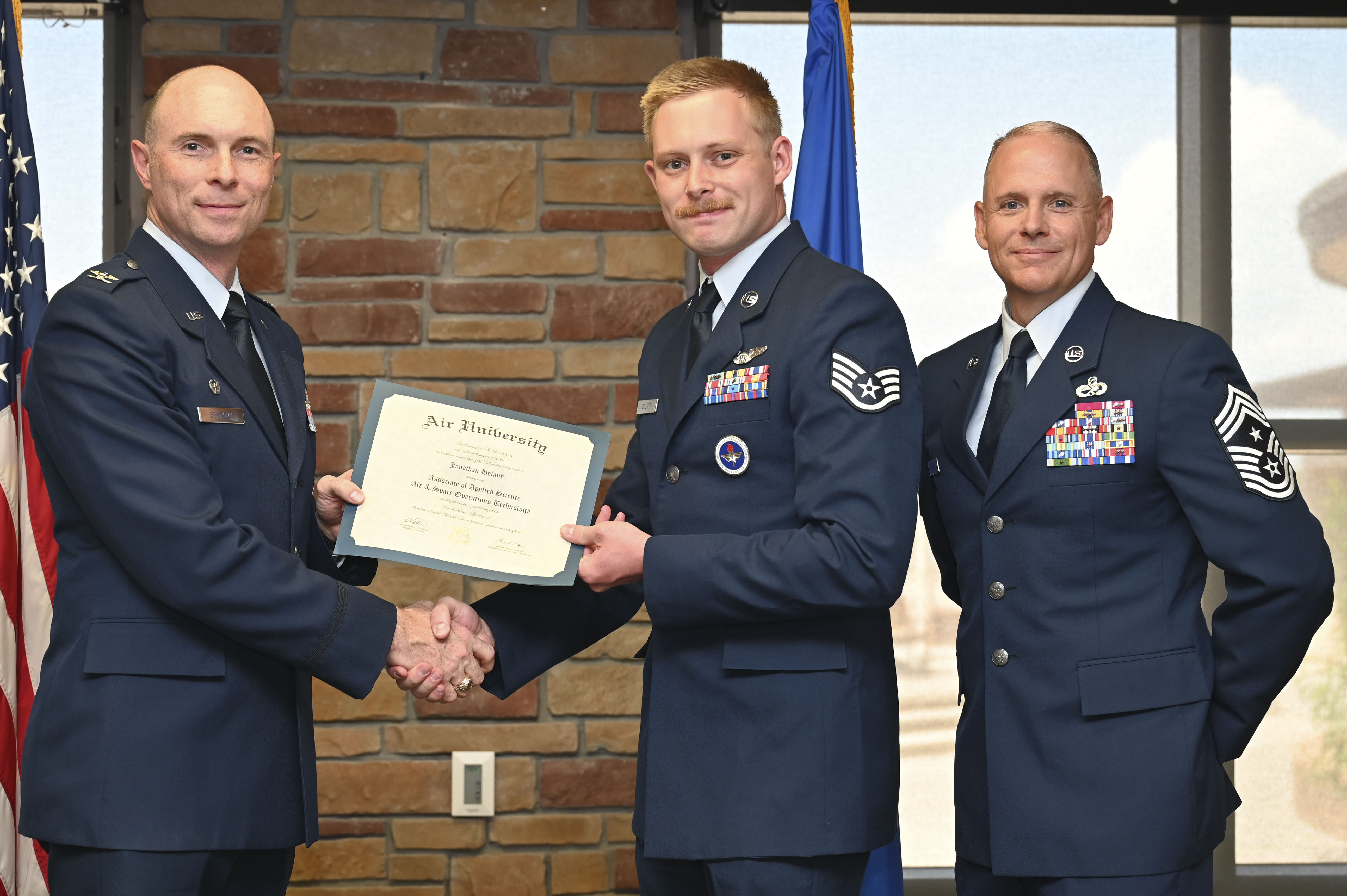 Holloman hosts CCAF and UMCG graduation > Holloman Air Force Base > Display
