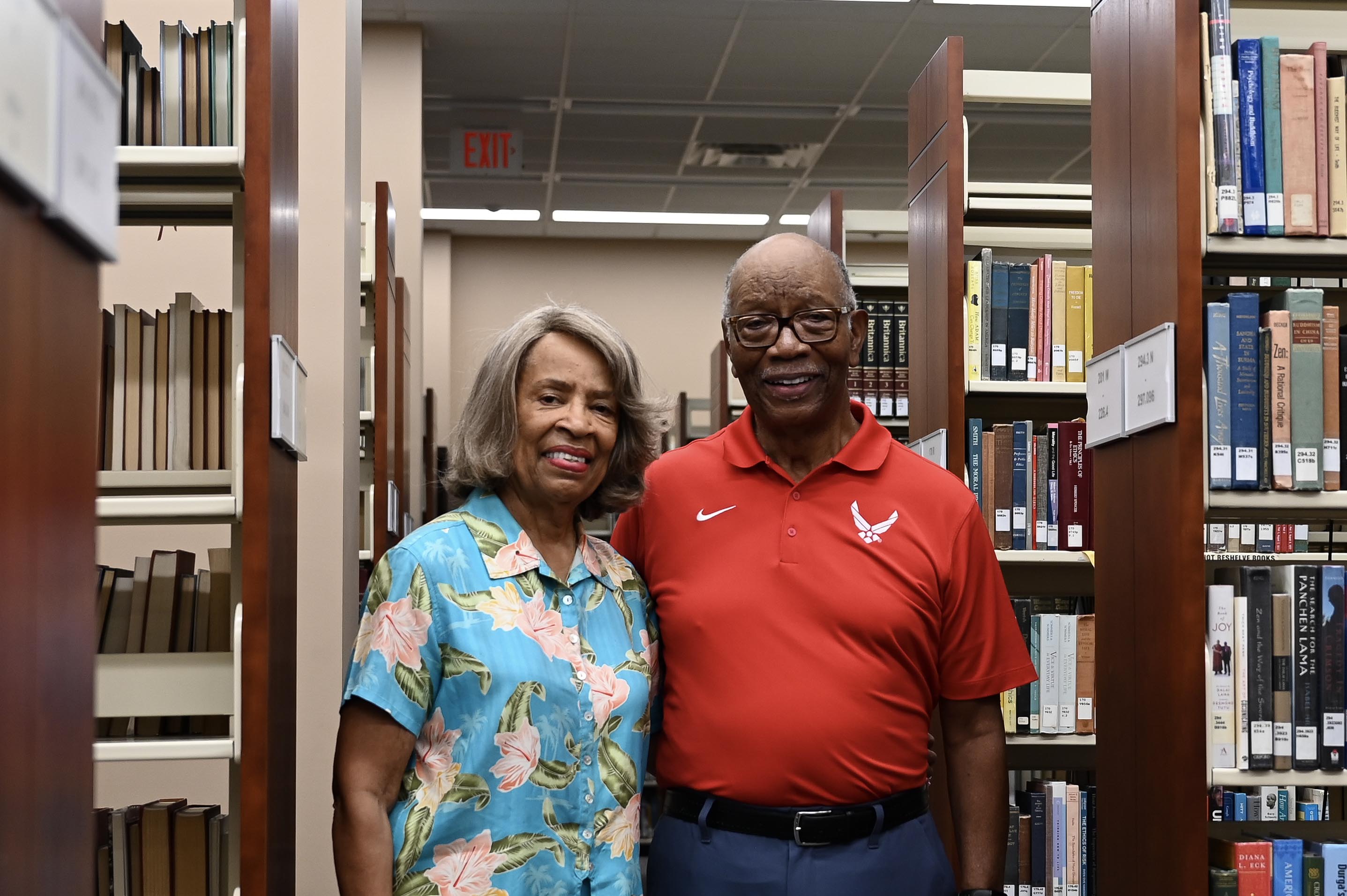 Retired instructor tours ACSC after 50 years > Air University (AU ...