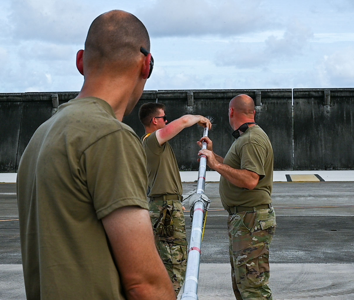 11th AXMS, 187th AMXS set up lighting protection system and travel pods ...