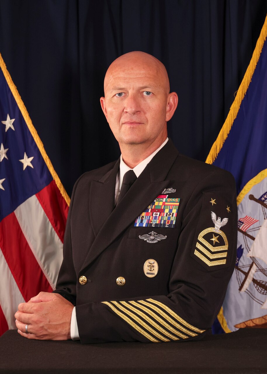 Force Master Chief Ben Hodges > Naval Education and Training Command ...