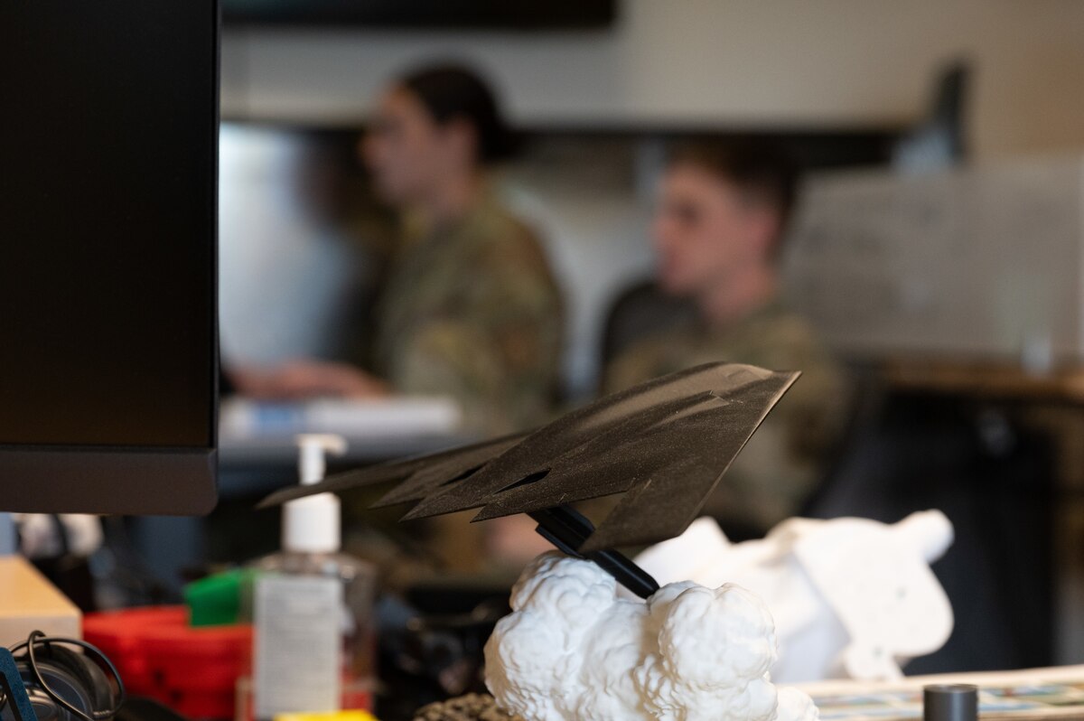 ROTC cadets support B-2 mission with 509 MXG > Whiteman Air Force Base ...