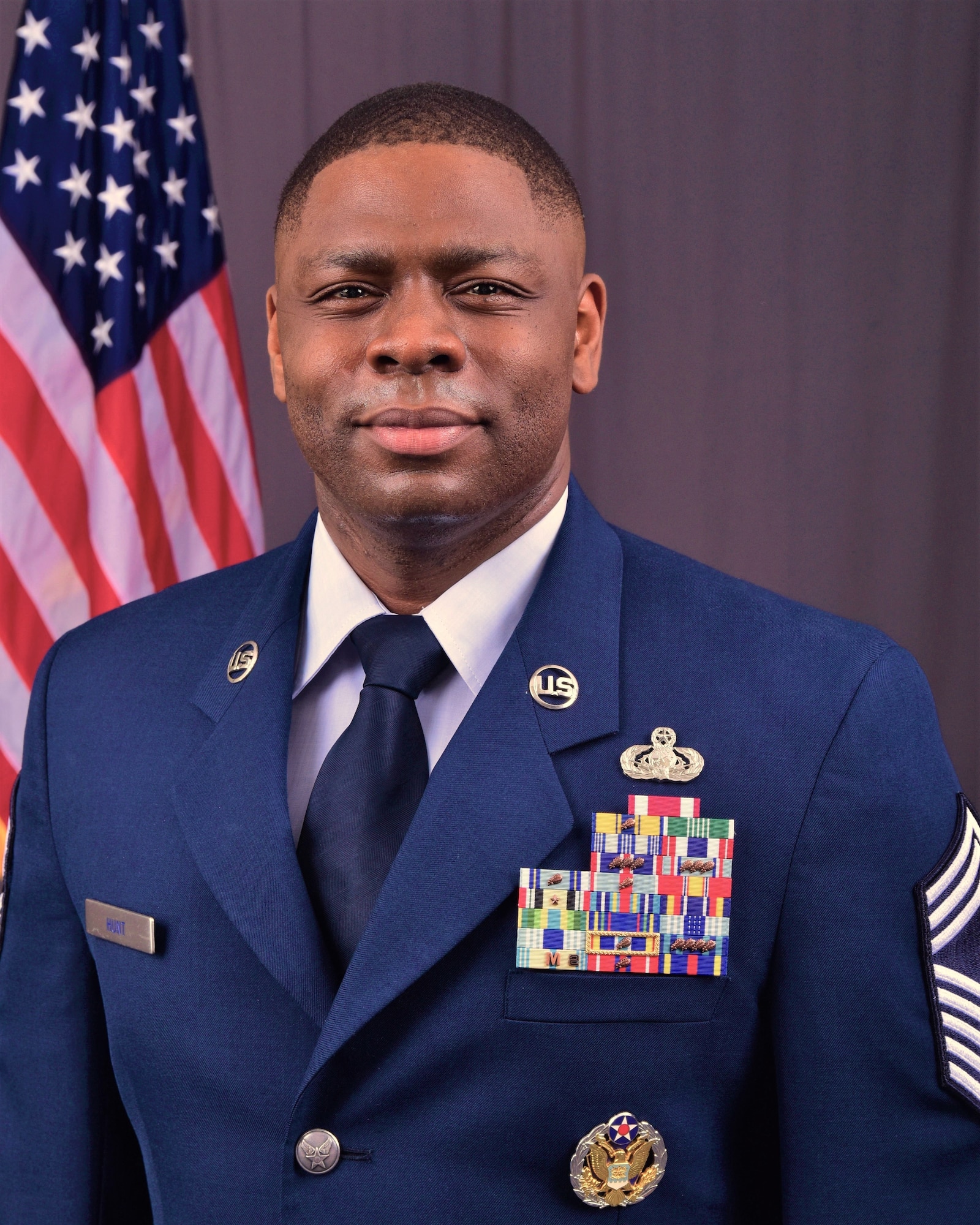 ROBBIE L. HUNT JR. > 195th Wing > Display