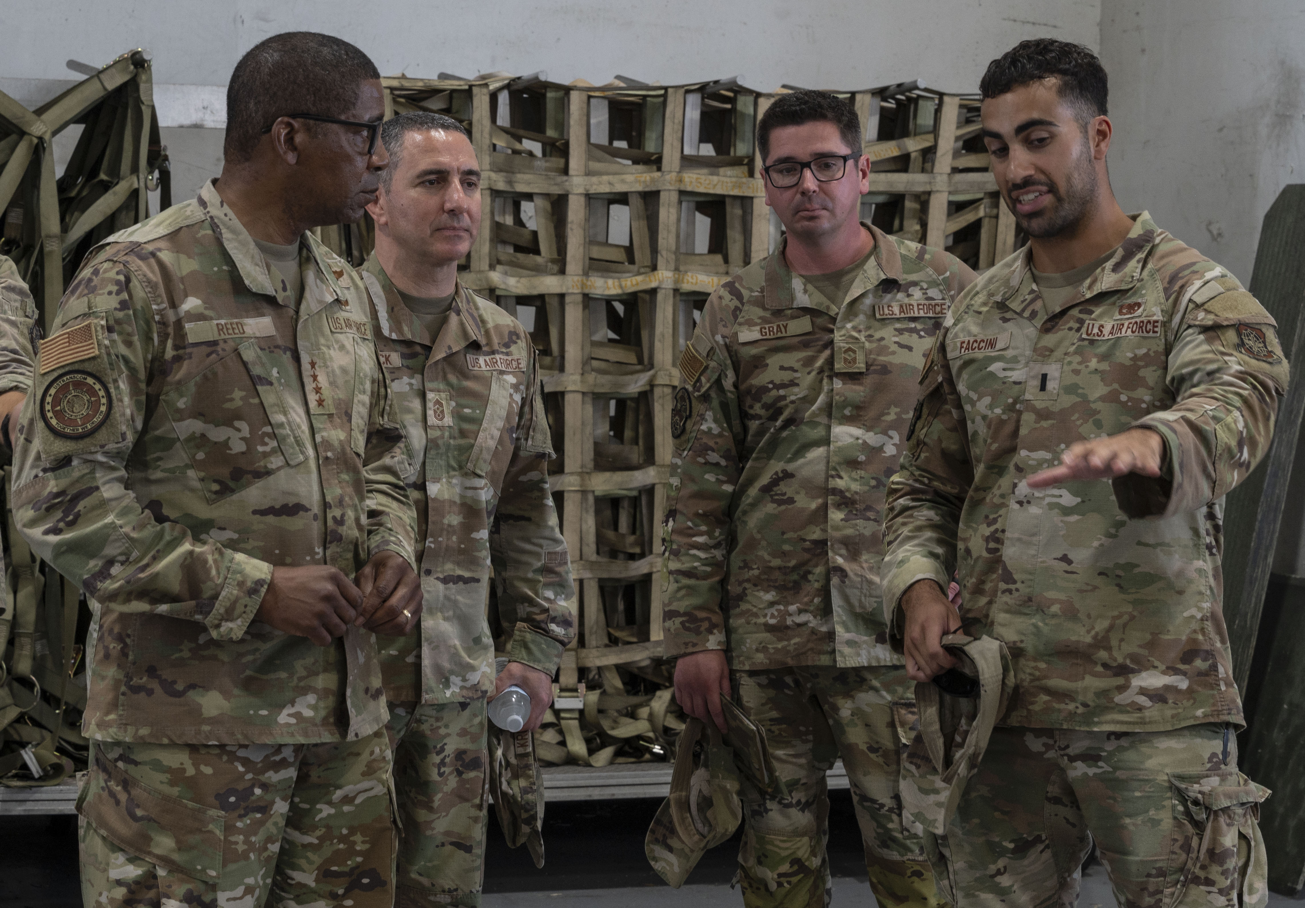 USTRANSCOM Commander visits Andersen > Andersen Air Force Base ...