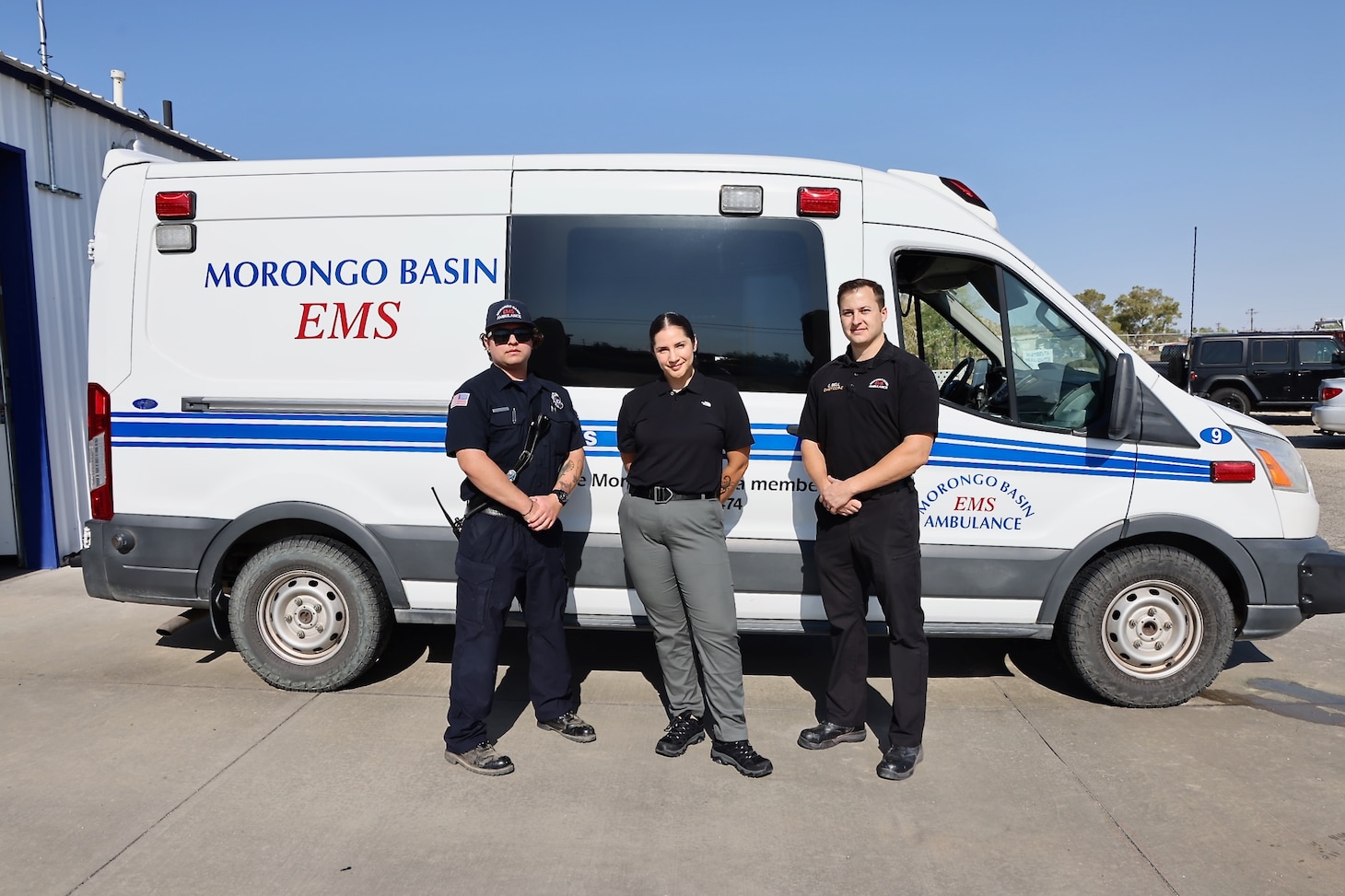 Navy Corpsmen Ride-Along with Local Ambulance Paramedics to Bolster ...