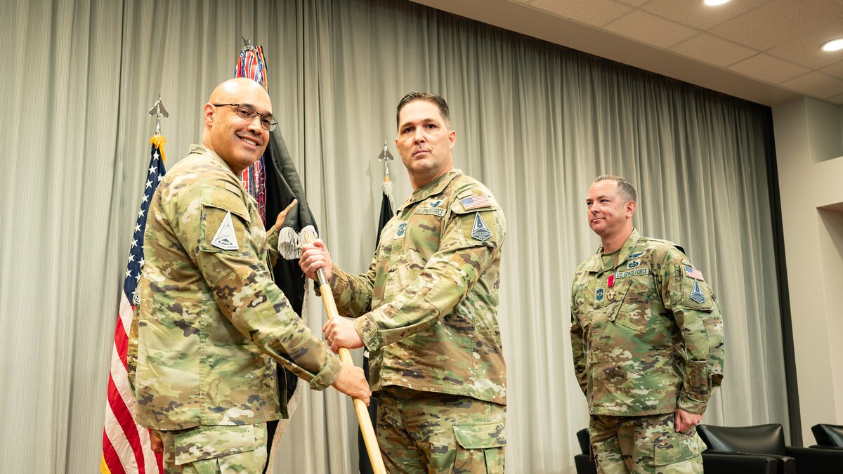 Space Operations Command welcomes new Senior Enlisted Leader > 505th ...