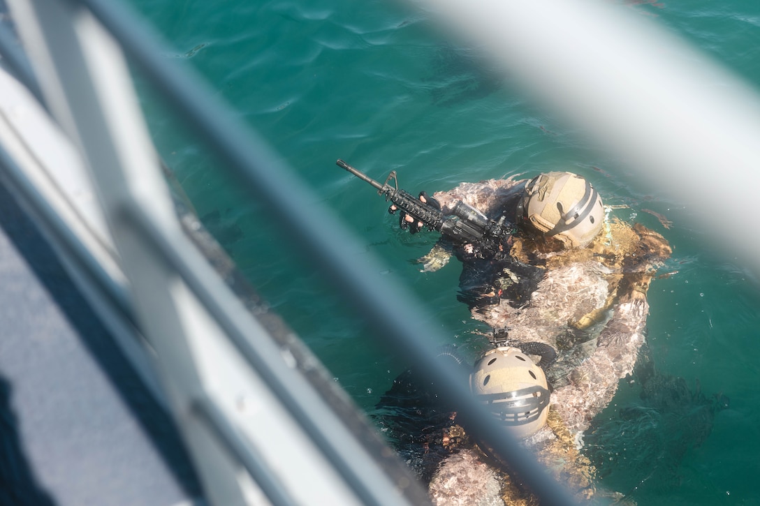 Exercise Caribbean Coastal Warrior 25: Infiltration and Exfiltration ...