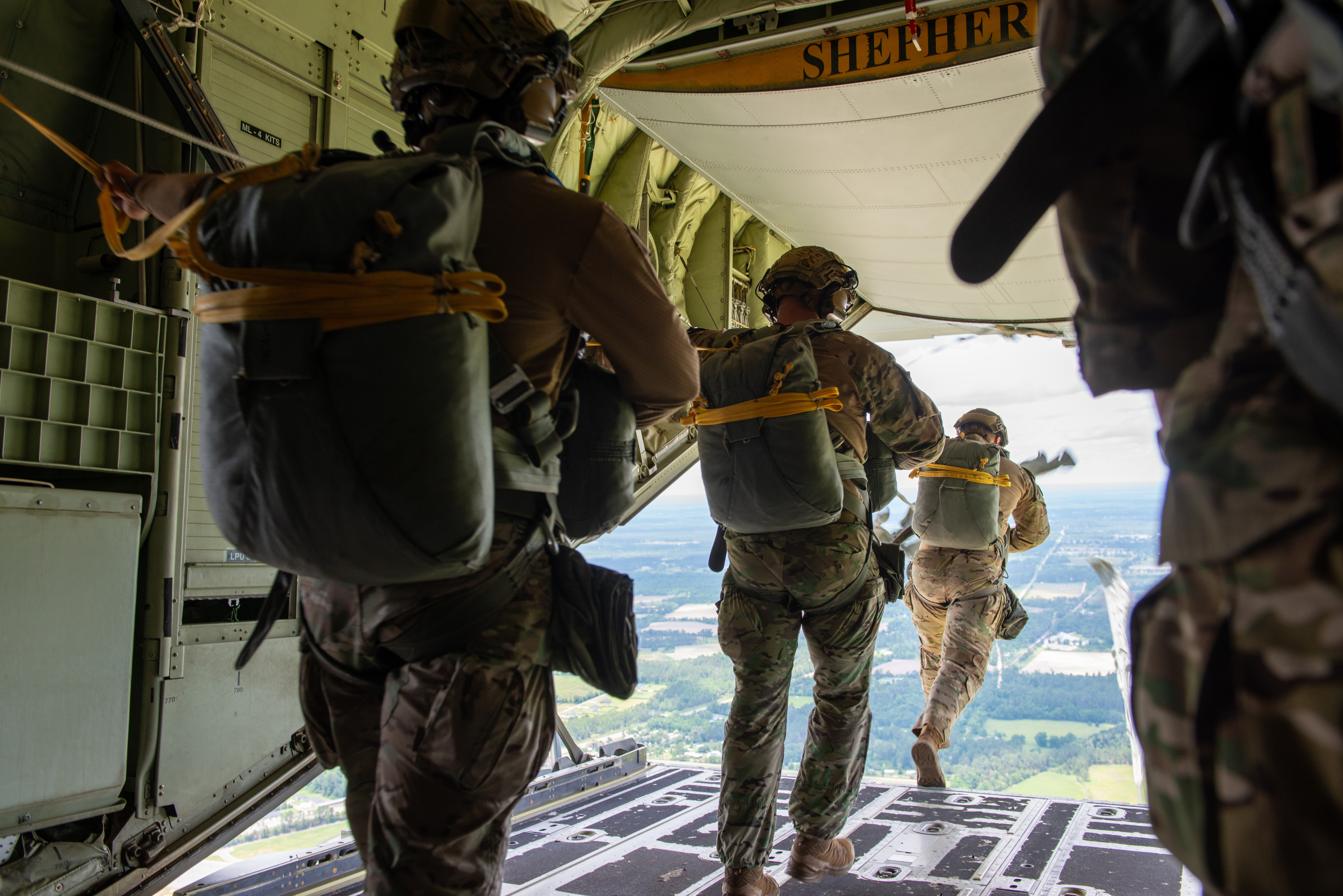 820 BDG, 71 RQS team up for aerial insertion training > Moody Air Force ...