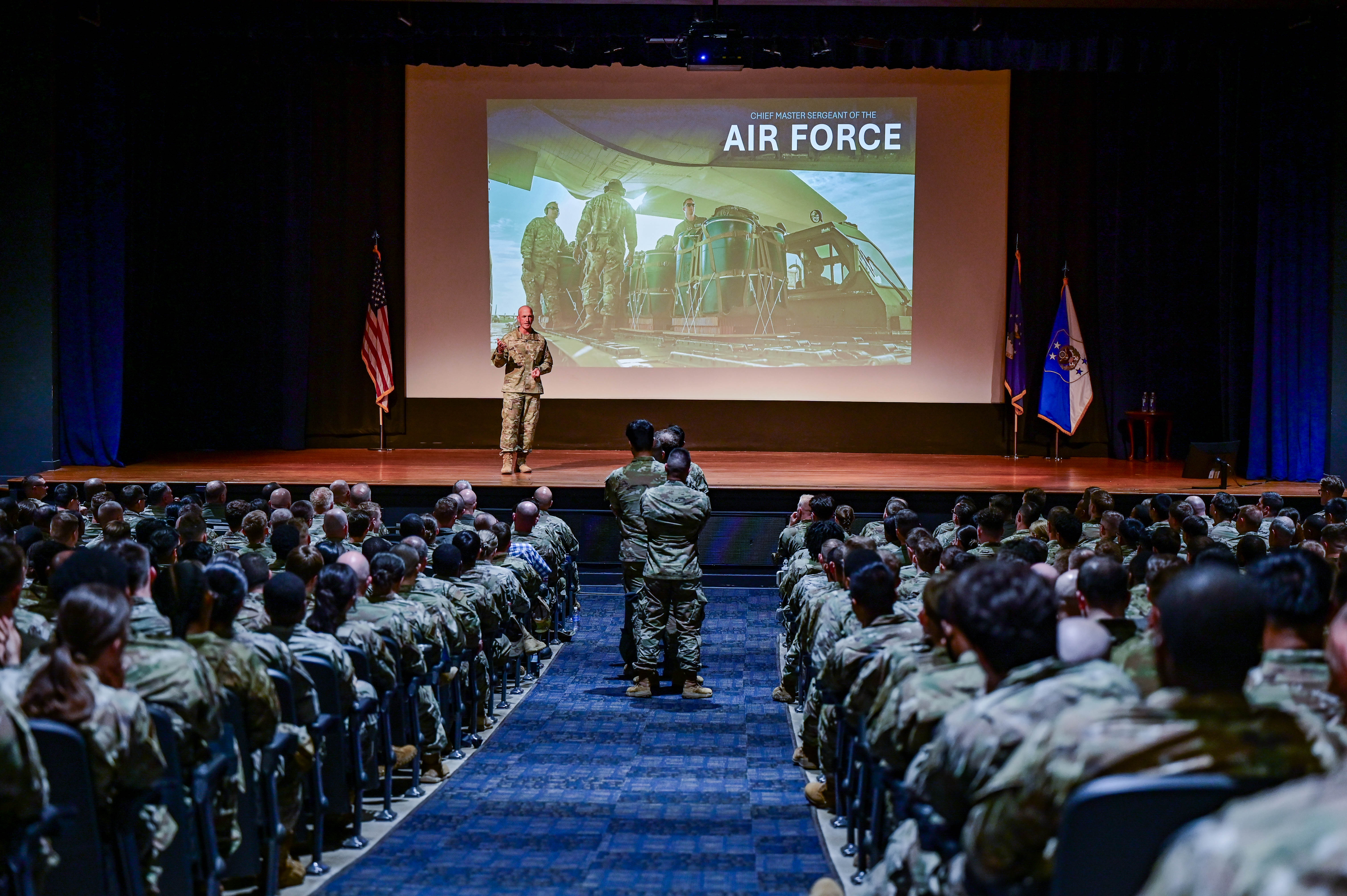 CMSAF Flosi Engages with Total Force Airmen > 104th Fighter Wing ...