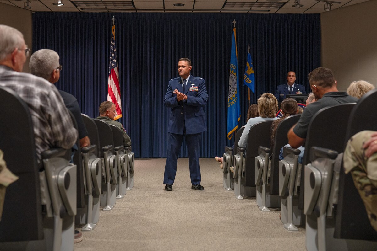 114th Medical Group Welcomes New Commander > 114th Fighter Wing > Display
