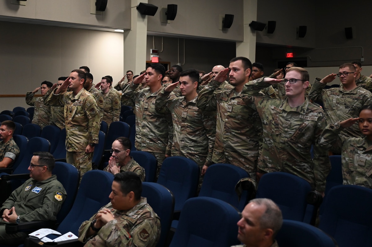 4th Reconnaissance Squadron welcomes new commander > Andersen Air Force ...