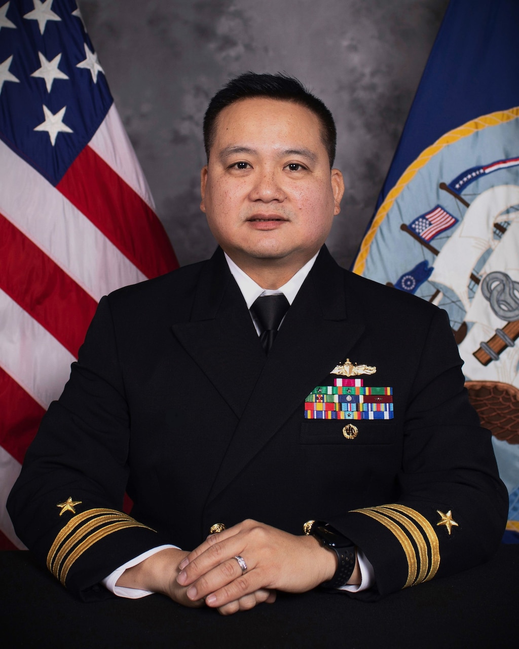 XO > Commander, Navy Region Mid-Atlantic > Bio Detail