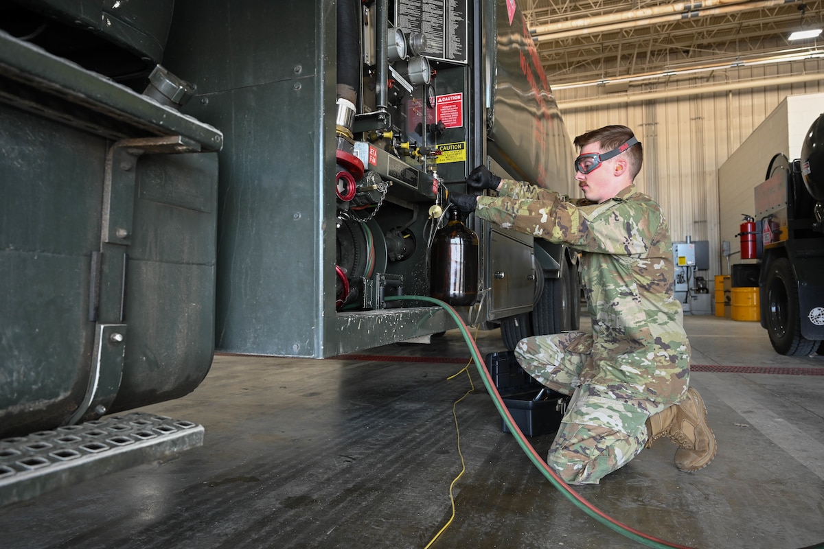 28th LRS fuels flight best in the Air Force > Ellsworth Air Force Base ...