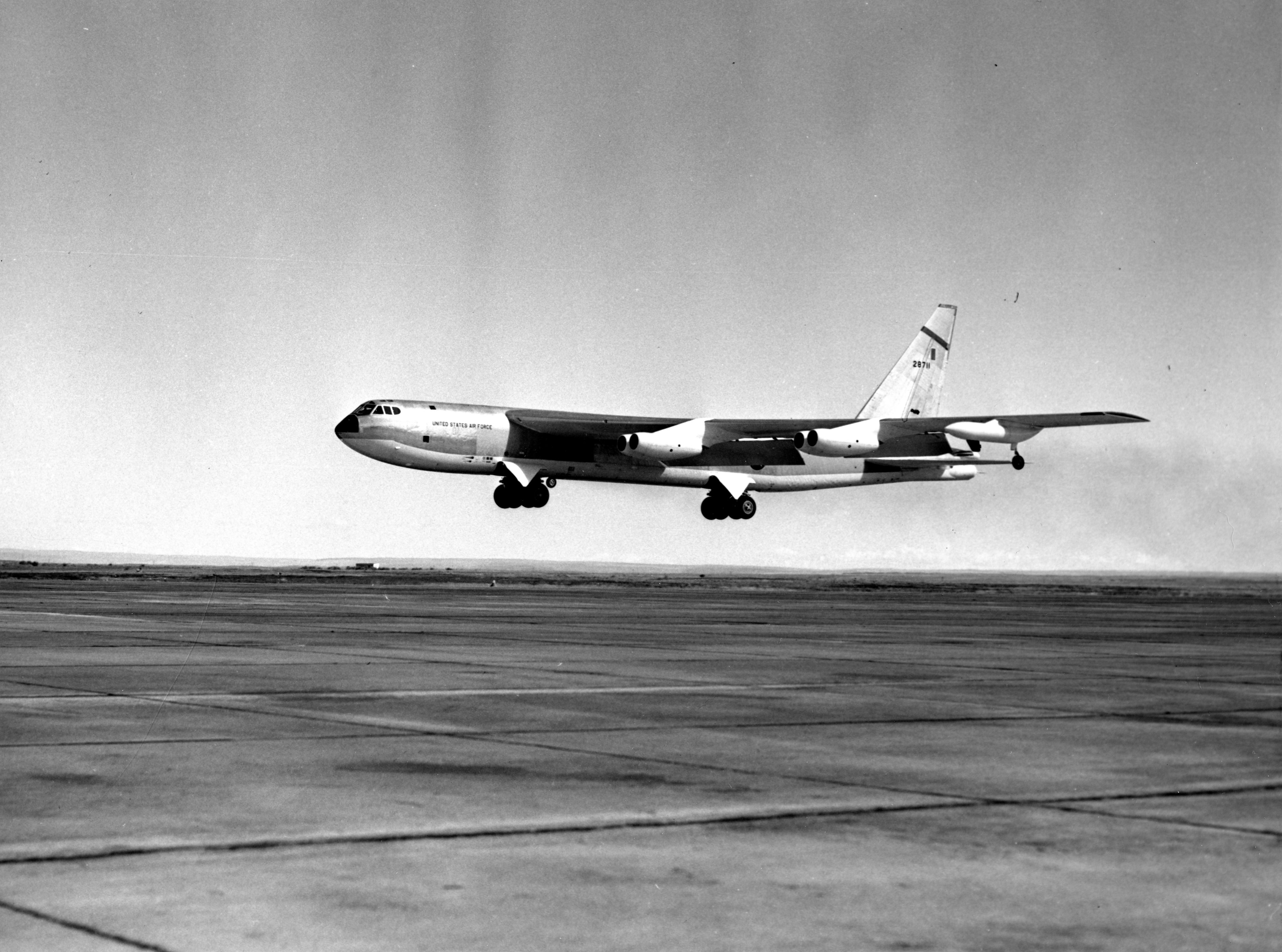 FLASHBACK: B-52 Stratofortress - First Operational Delivery > Eglin Air ...