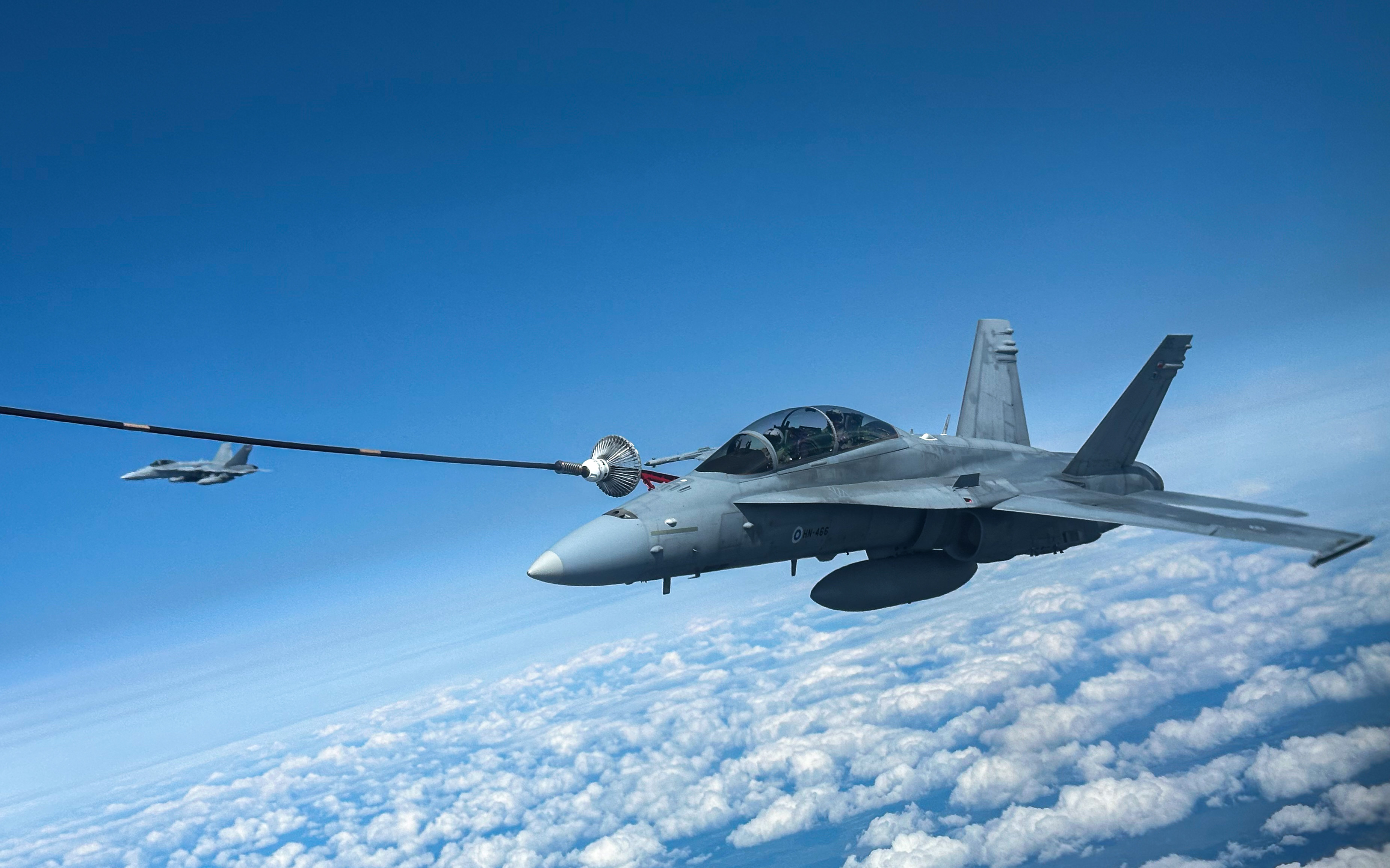Atlantic Trident 25: 100th ARW refuels 48th FW F-35s, trains with ...