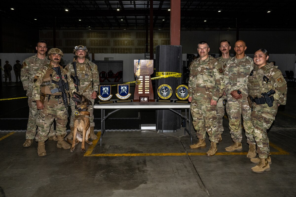 Brig. Gen. Brian Filler Visit > Joint Base Elmendorf-Richardson > News