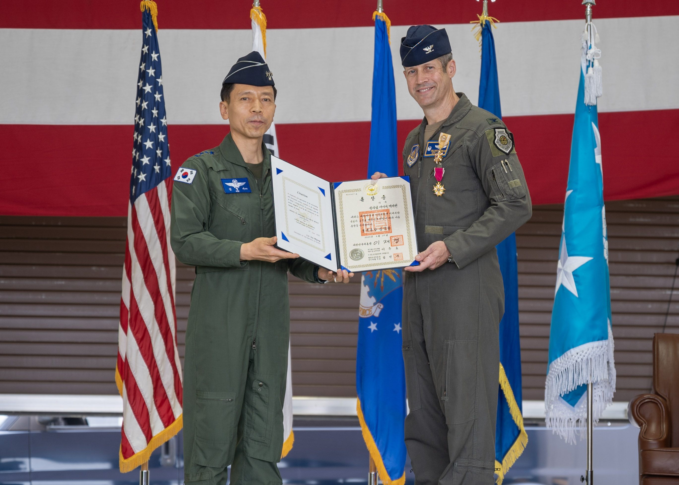 51st Fighter Wing welcomes new commander > Osan Air Base > Article Display