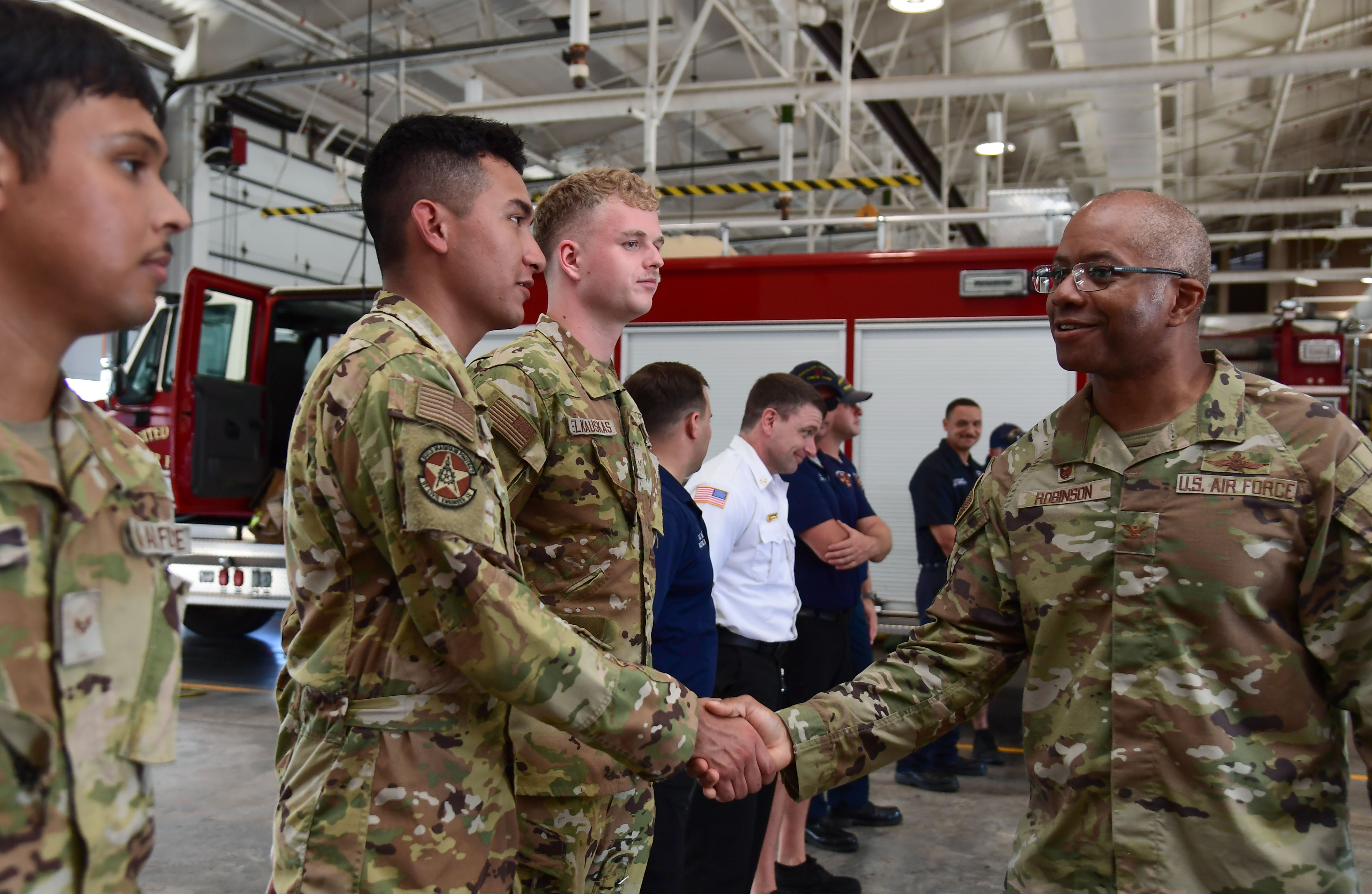 81st TRW commander receives immersion tour > 505th Command and Control ...