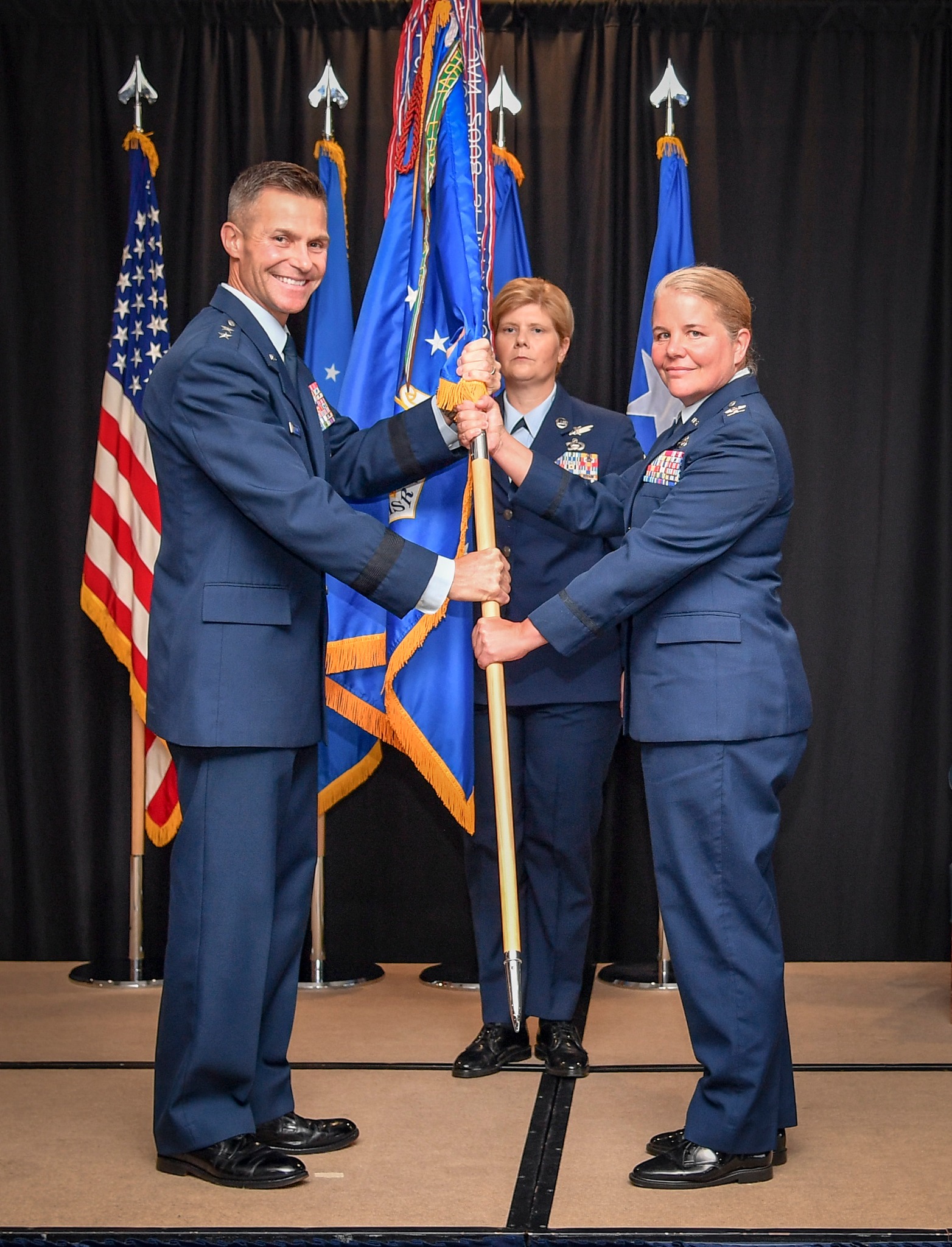 363d ISR Wing bids farewell to Colonel Thorne, and welcomes Colonel ...