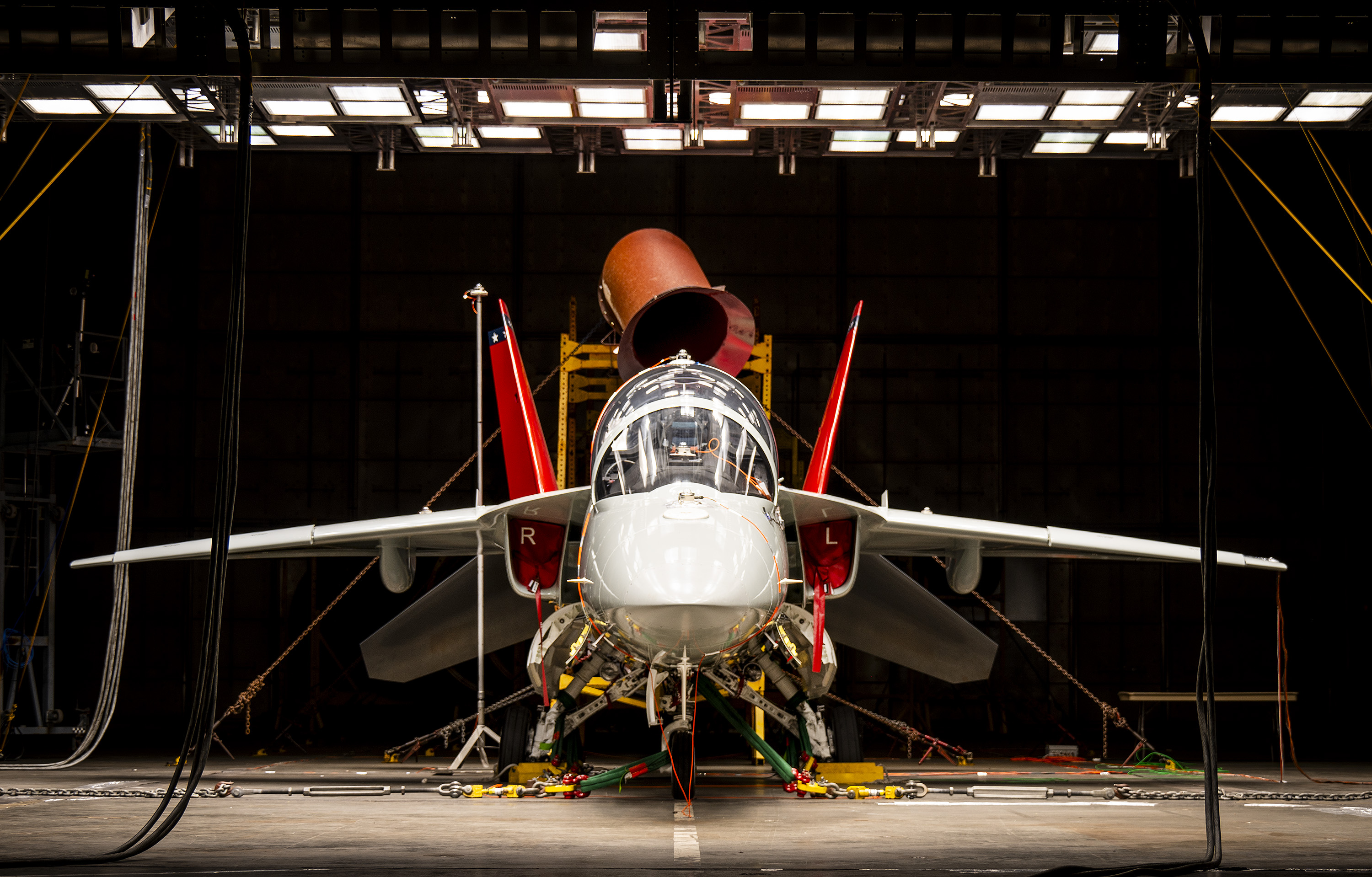 T-7A Red Hawk endures ice, winds, sun in new phase of climate tests ...