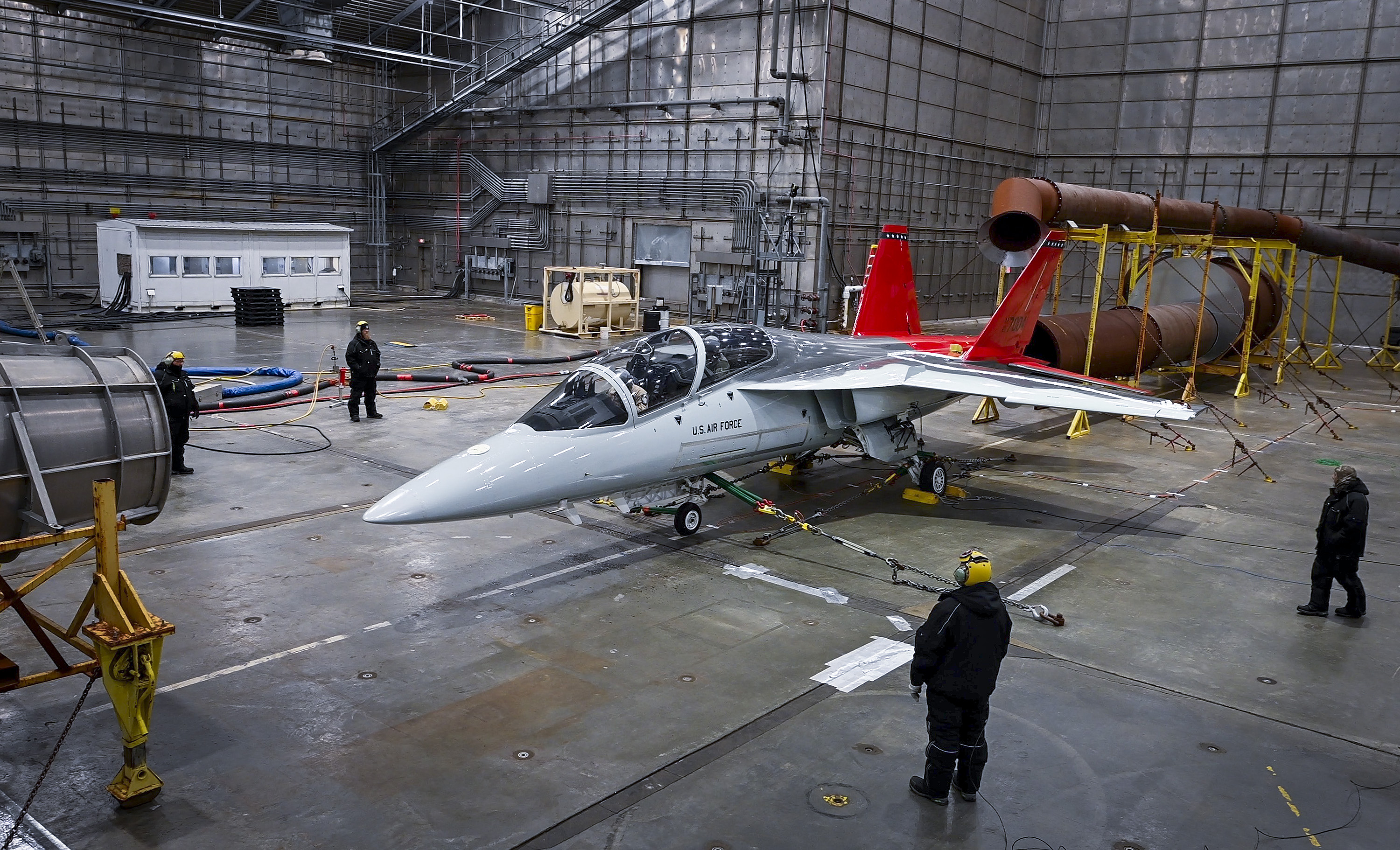 T-7A Red Hawk endures ice, winds, sun in new phase of climate tests ...