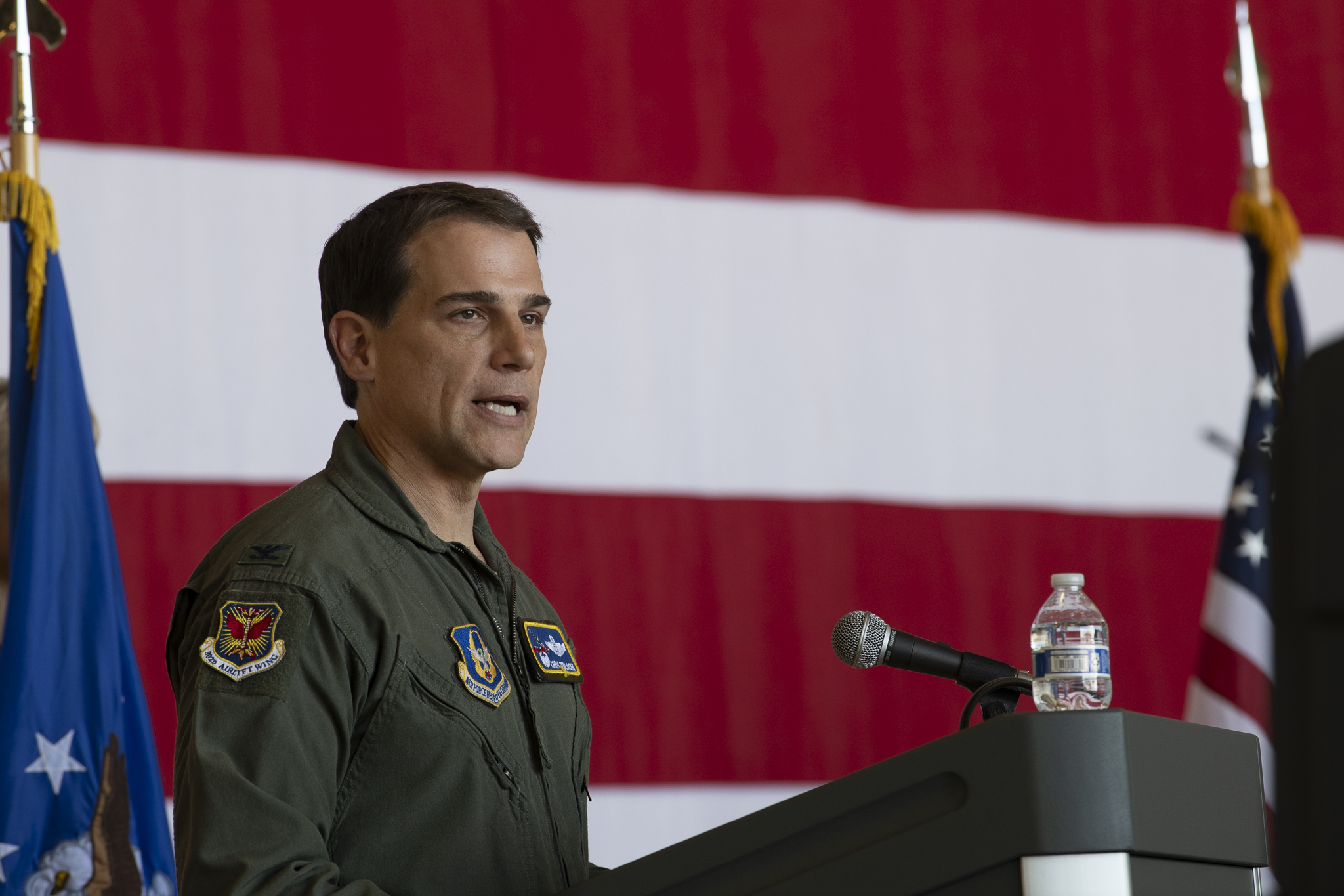 302d Airlift Wing confirms new commander during formal ceremony > Air ...