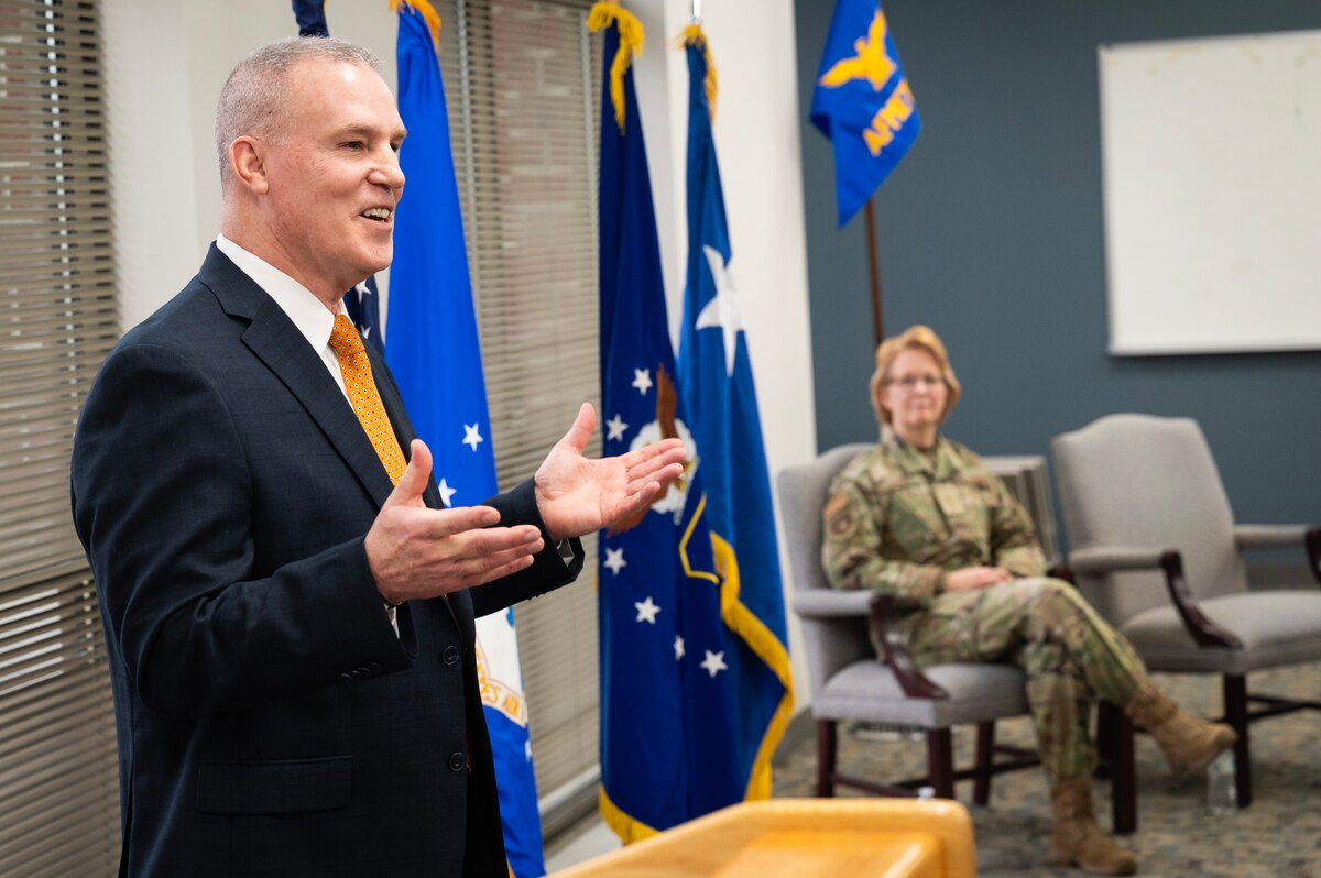 AFMETCAL gets a new leader > Air Force Life Cycle Management Center ...