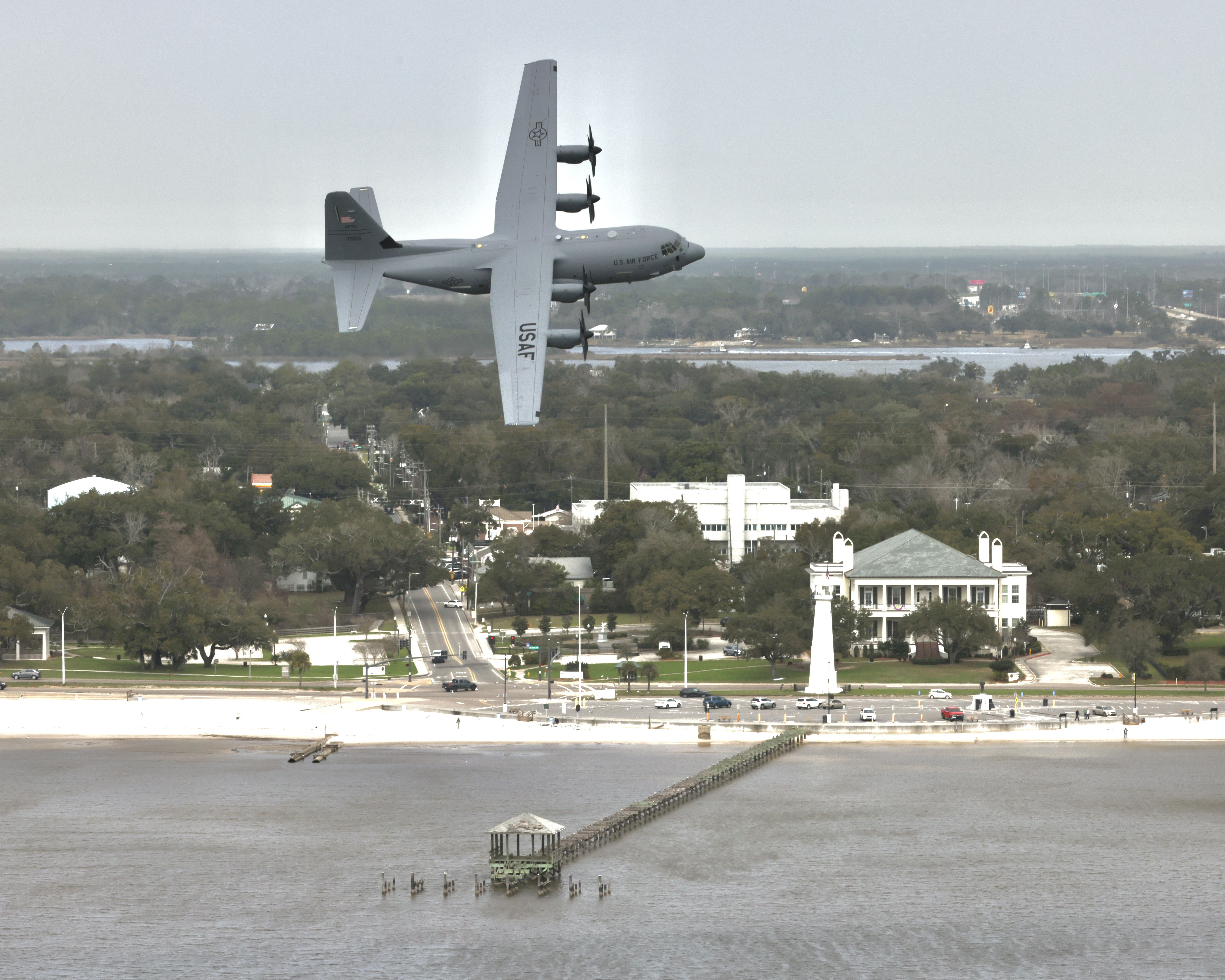 Air Force Reserve seeks recruiters to build future force > Air Force ...