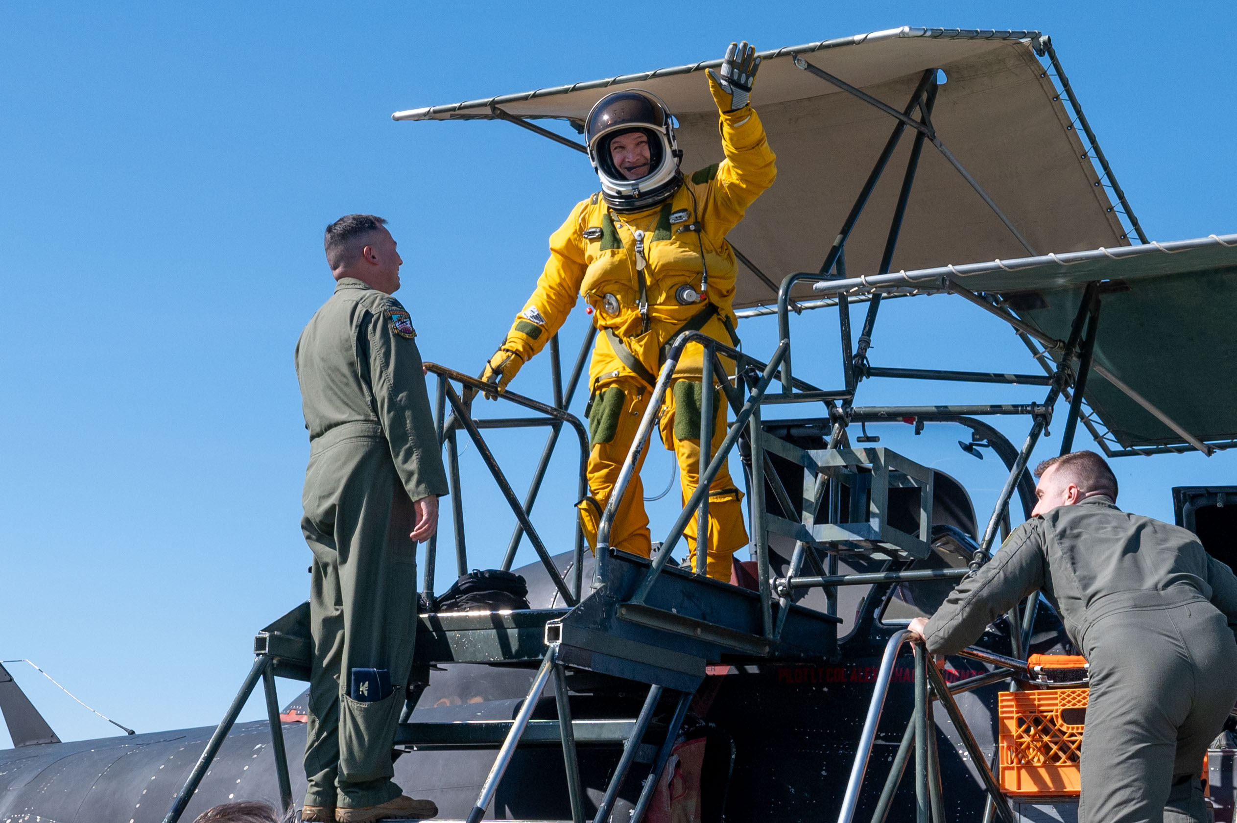 16th Air Force commander gets close up view of Recce Town’s crucial IW ...