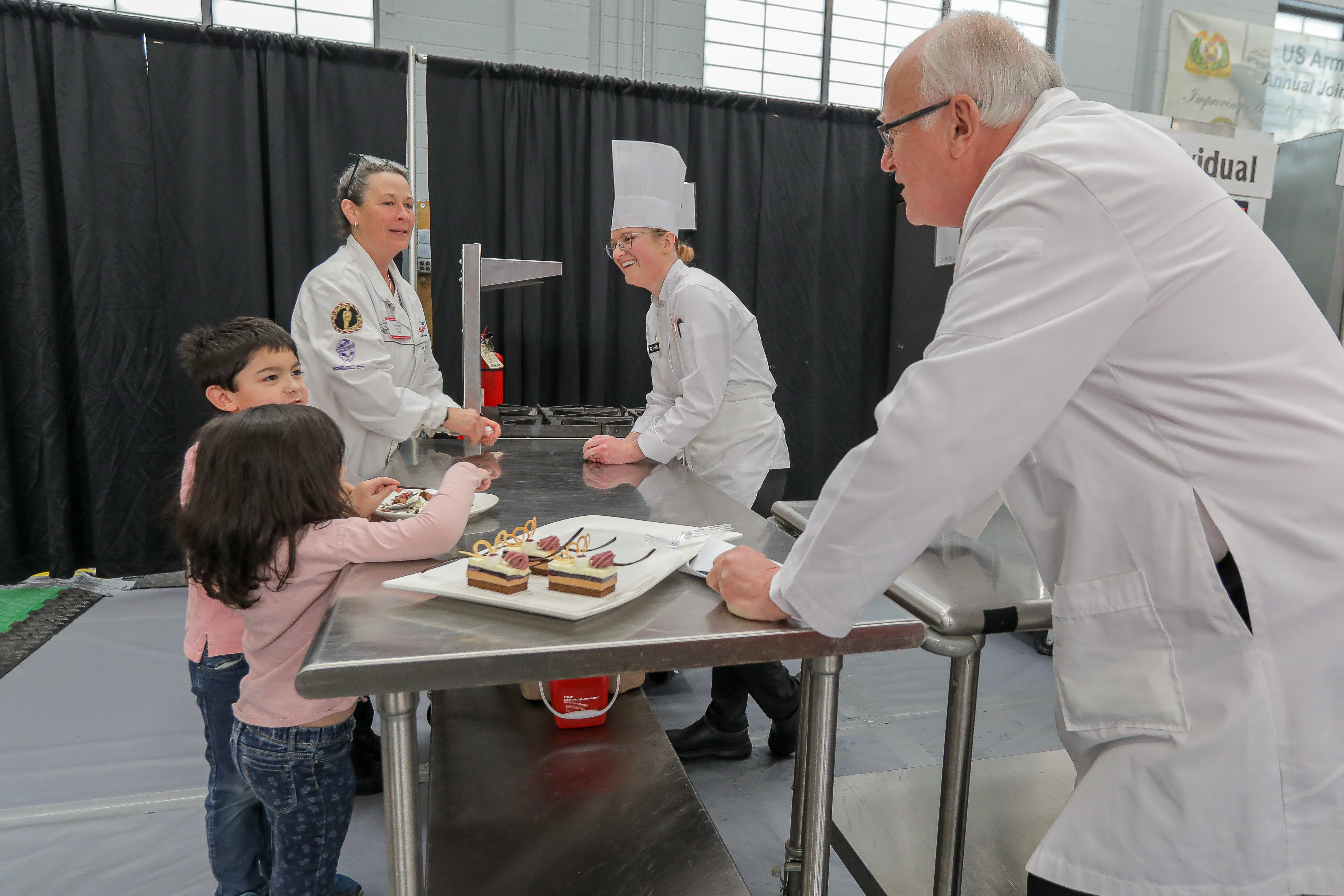 PHOTO GALLERY: Army Reserve Soldiers at 49th Joint Culinary Training ...