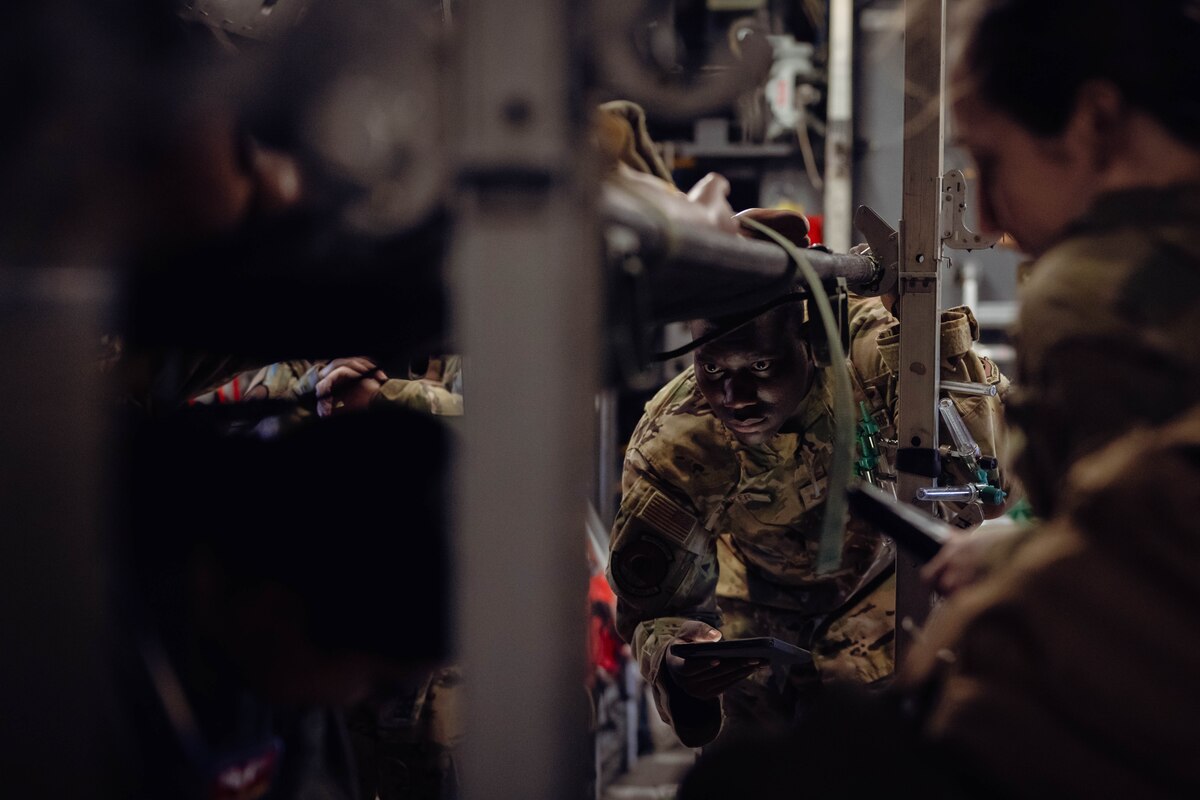 375th Aeromedical Evacuation Squadron Conducts FuT Exercise > Scott Air ...