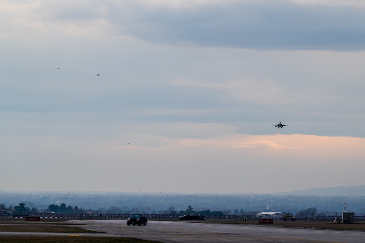 Aviano Air Base Home Page