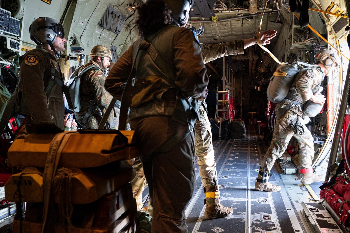 Readout of Commander, Third Air Force, Maj. Gen. Paul Moga observes 435 ...