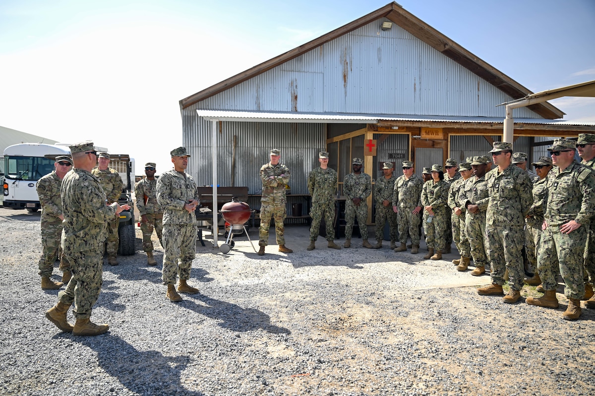 CENTCOM senior enlisted leader visits deployed members > U.S. Air ...