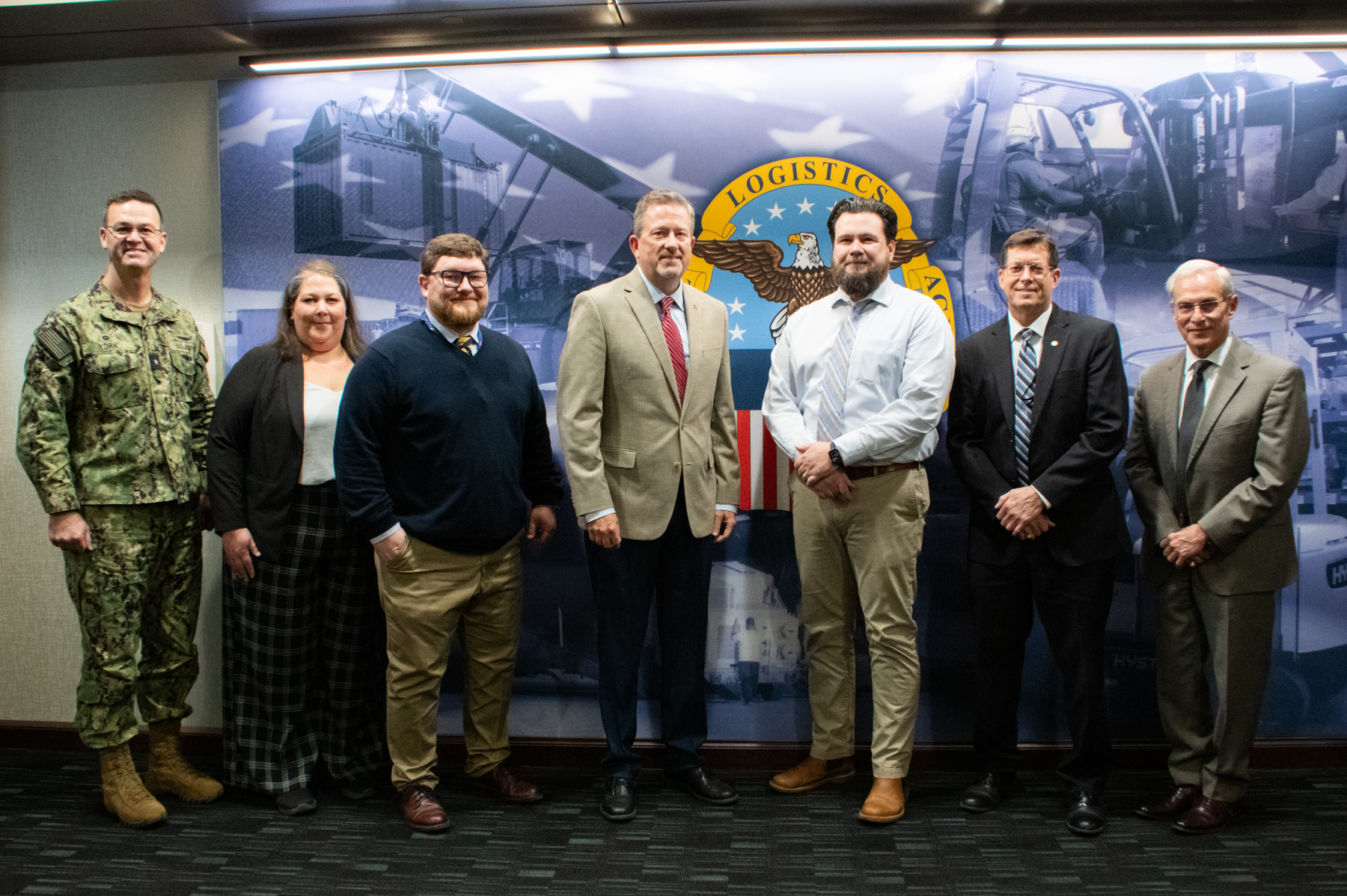 DLA Vice Director visits DLA Distribution, receives update on ...