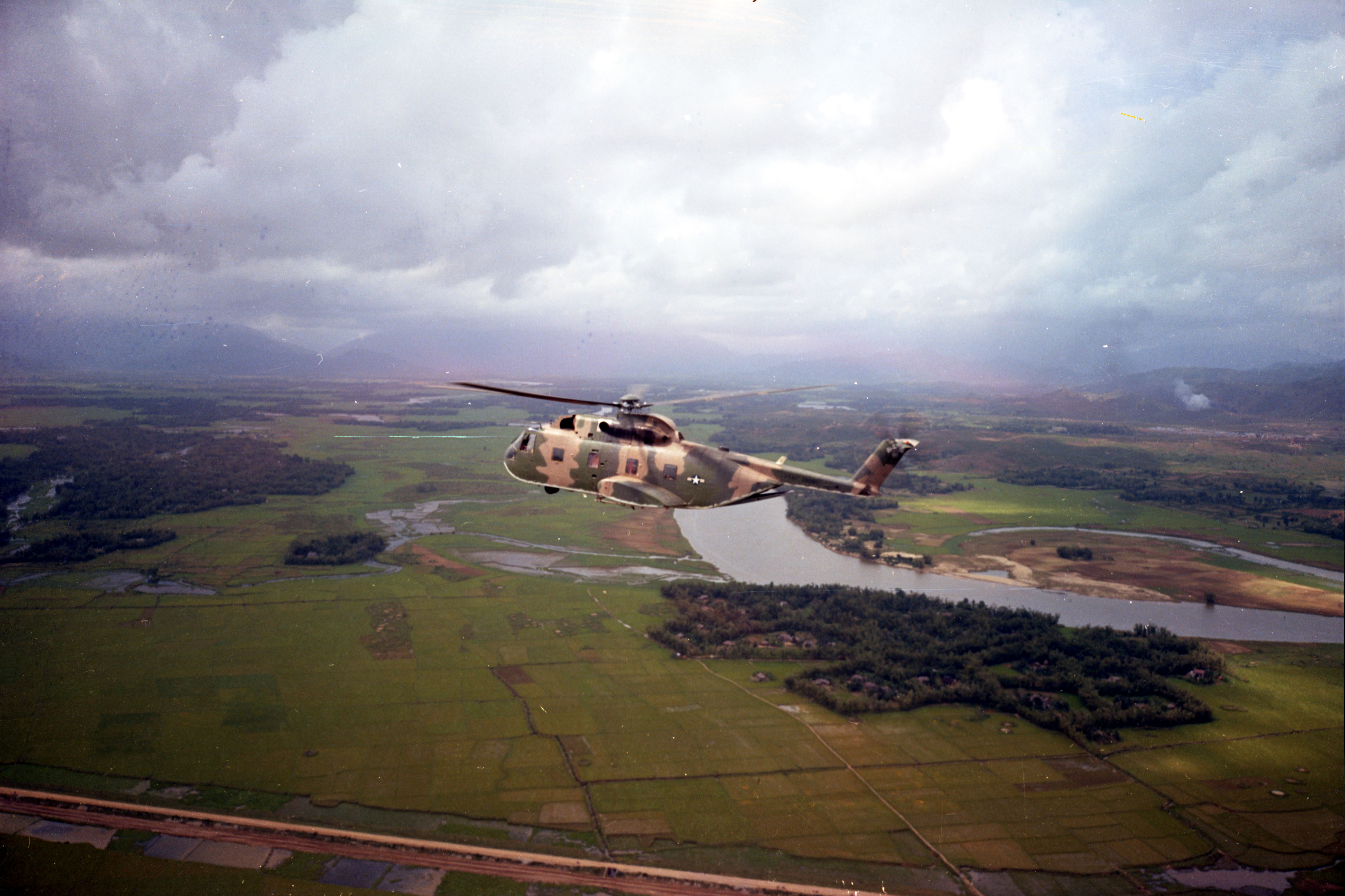 Medal of Honor Monday: Army Spc. 4th Class Edward DeVore Jr. > U.S ...