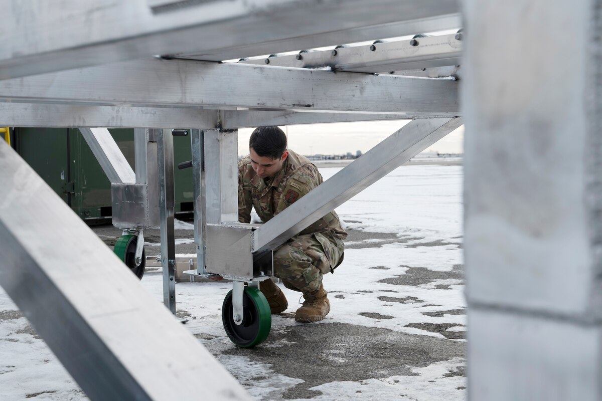 LOD Cart supercharges tactical air mobility operations in the Pacific ...